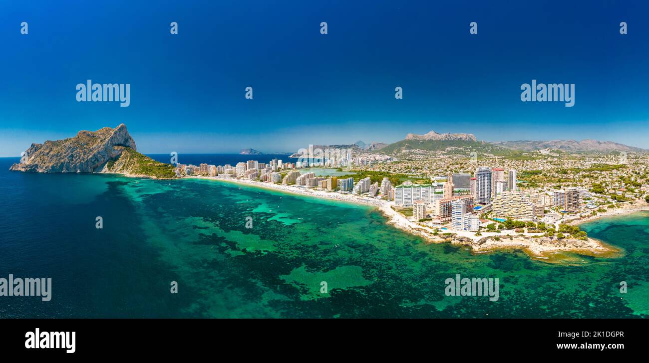 Colorful Mediterranean beach. Mountain Penyal d'Ifach. Calpe beach ...