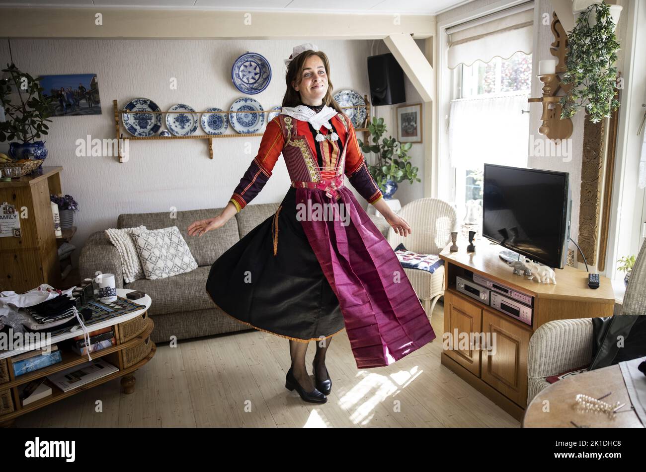 2022-09-17 13:31:52 MARKEN - People dress in Dutch traditional costumes ...