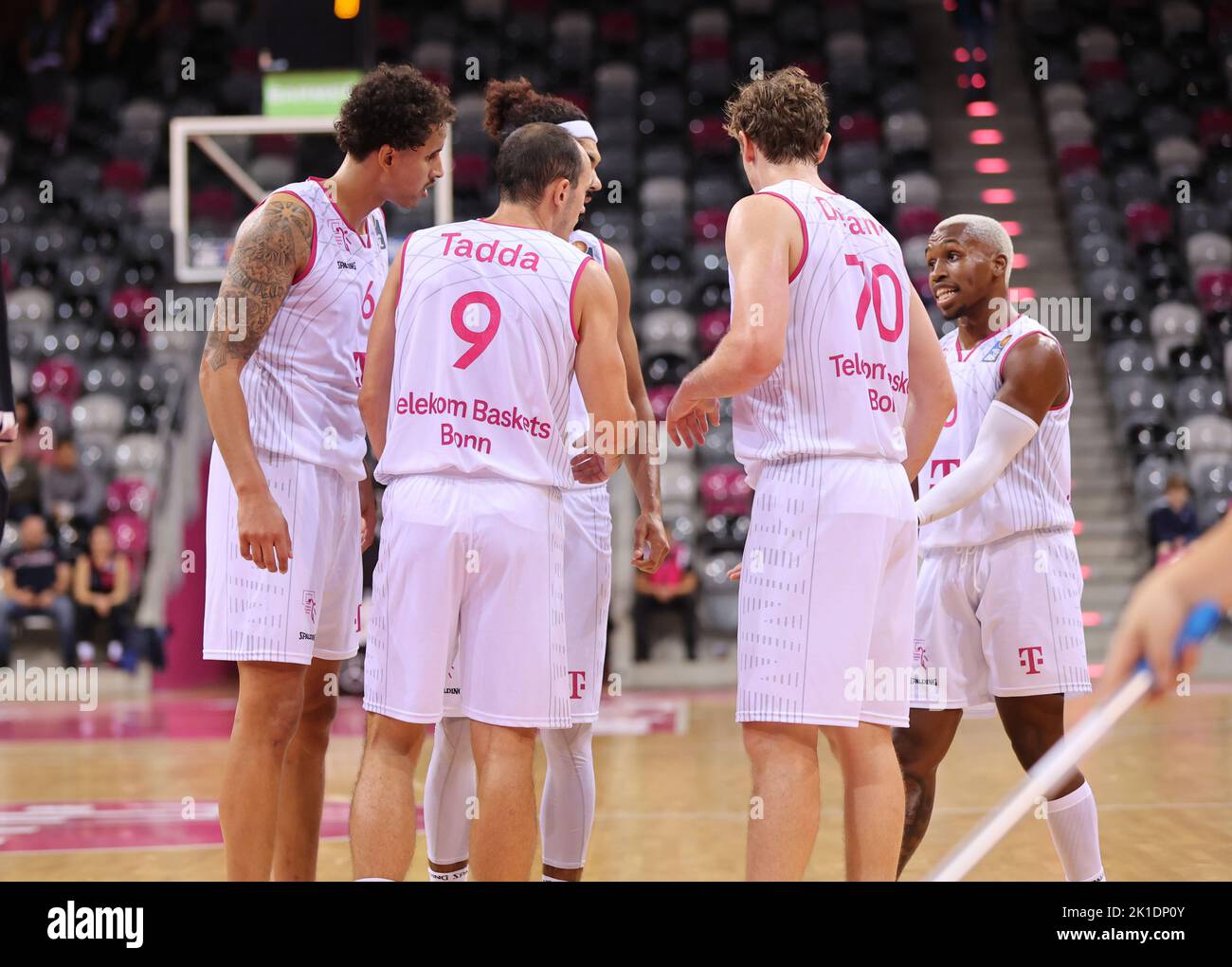 Finn delany basketball hi-res stock photography and images - Alamy