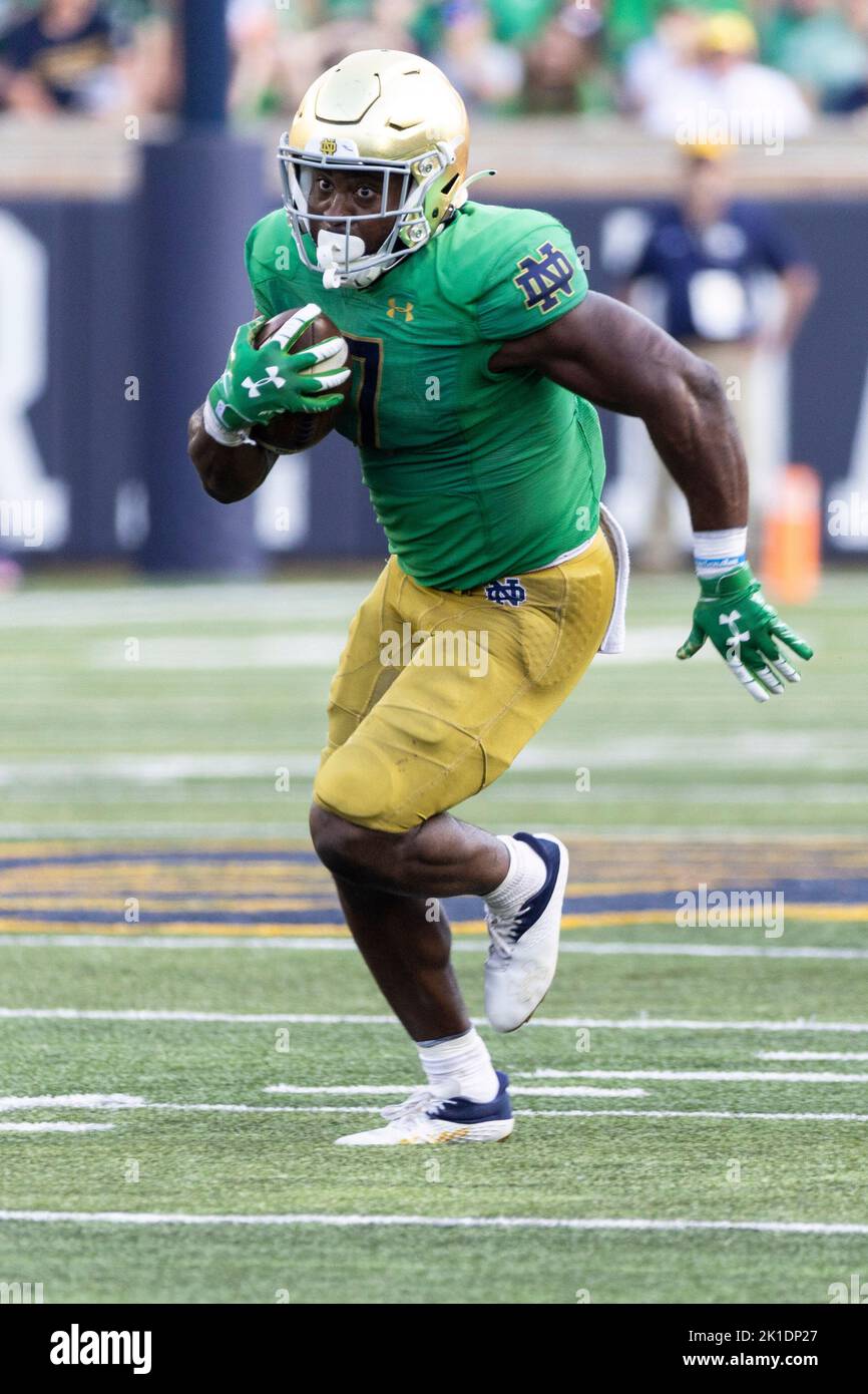 South Bend, Indiana, USA. 17th Sep, 2022. Notre Dame running back Audric Estime (7) runs with ...