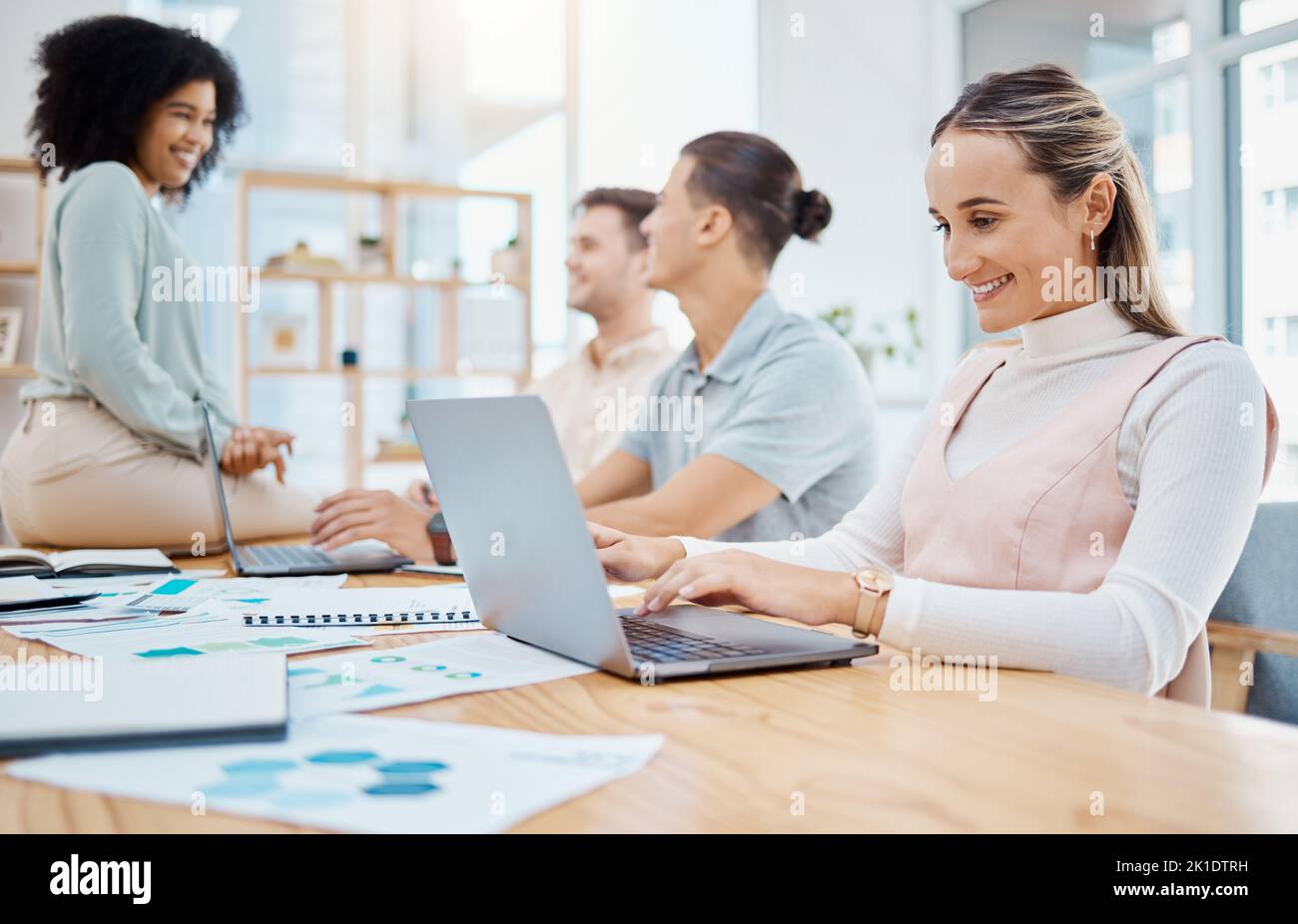 Review team hi-res stock photography and images - Alamy