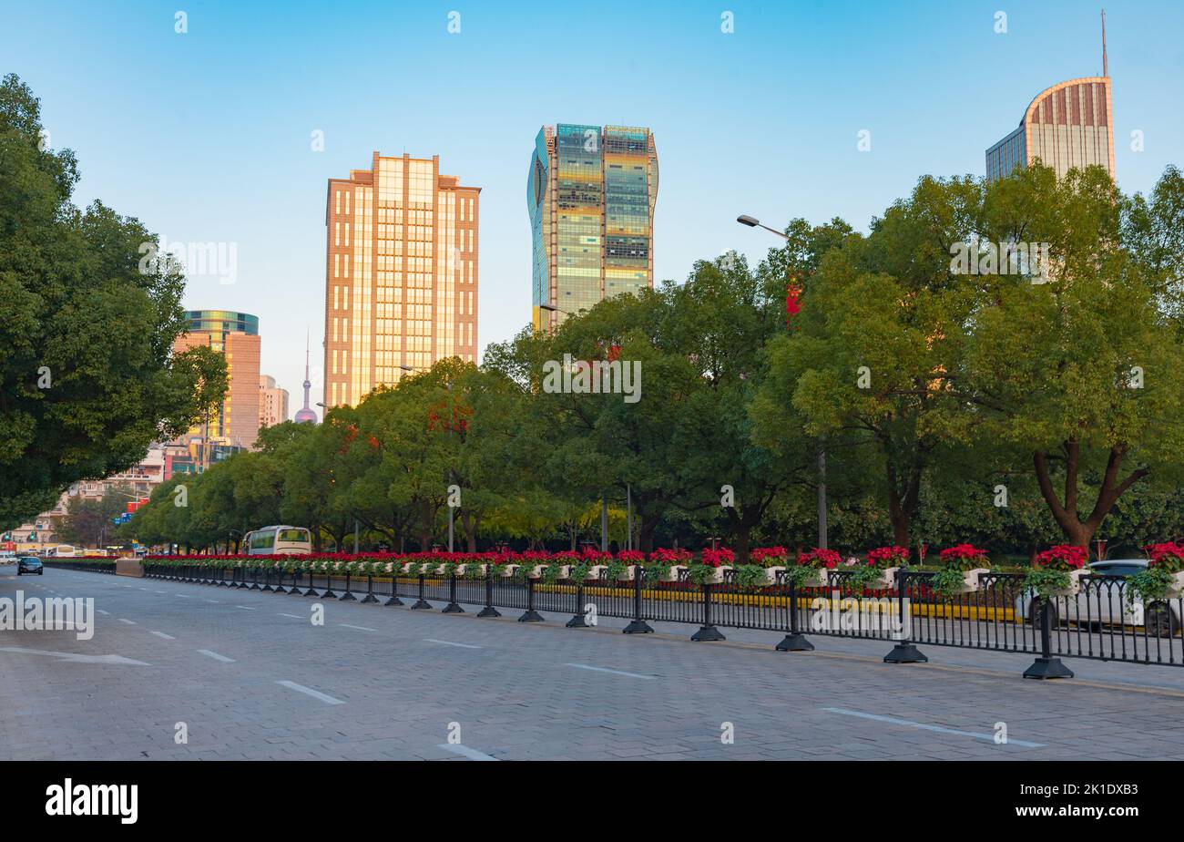 Urban Environment of Nanjing Road, Shanghai, China Stock Photo - Alamy