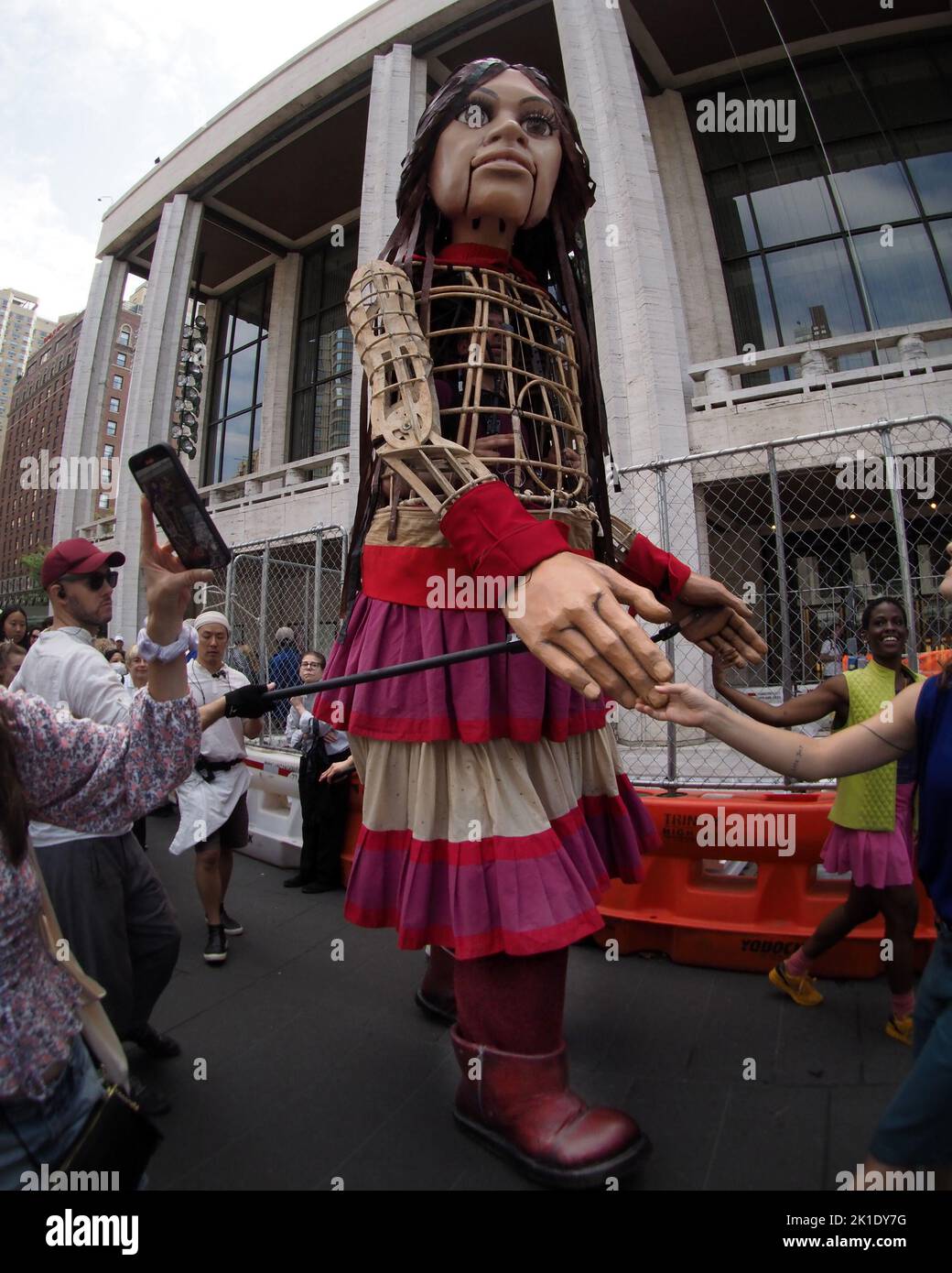 New York, NY, USA. 17th Sep, 2022. Little Amal ""” a 12-foot-tall ...