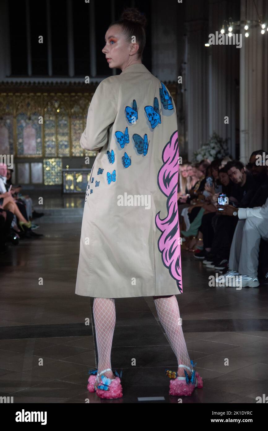 Aroosha hi-res stock photography and images - Alamy