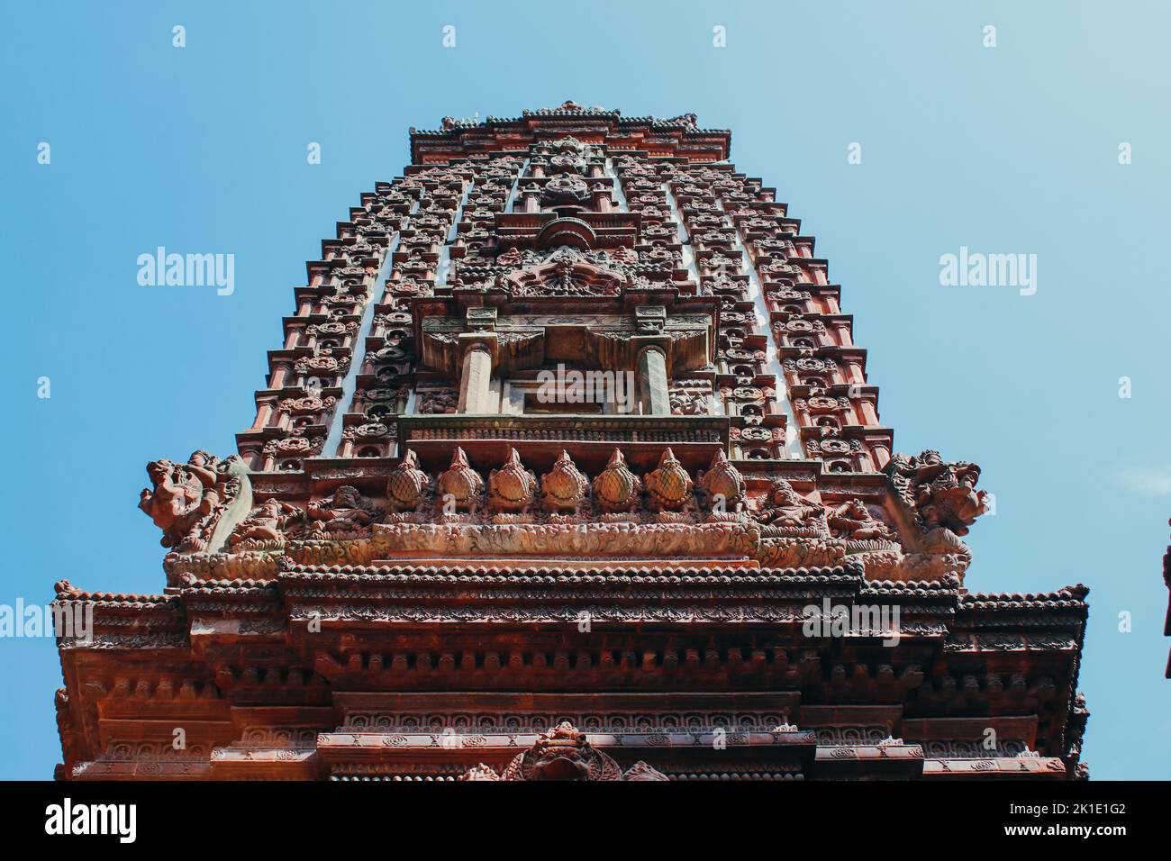 Mahabuddha temple in Patan, the temple of a thousand buddhas in ...