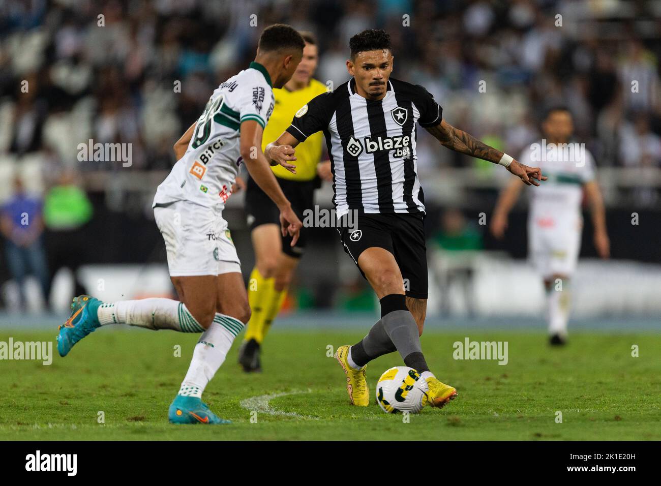 TIQUINHO SOARES of Botafogo during the match between Botafogo and ...