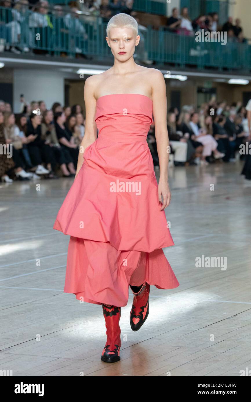 MOLLY GODDARD SS23 runway during during London fashion Week on ...