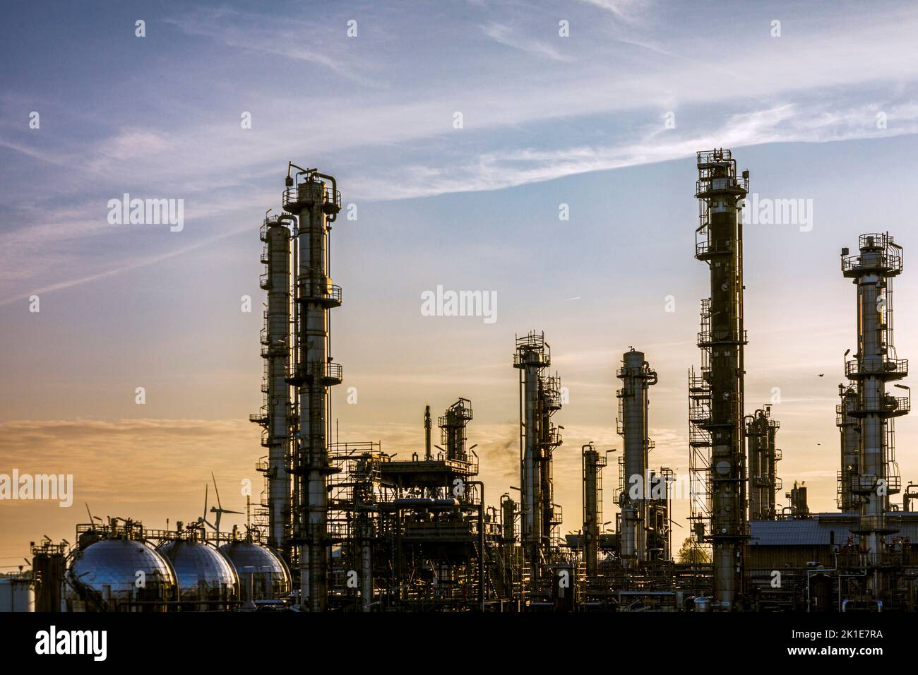 Heide refinery hi-res stock photography and images - Alamy