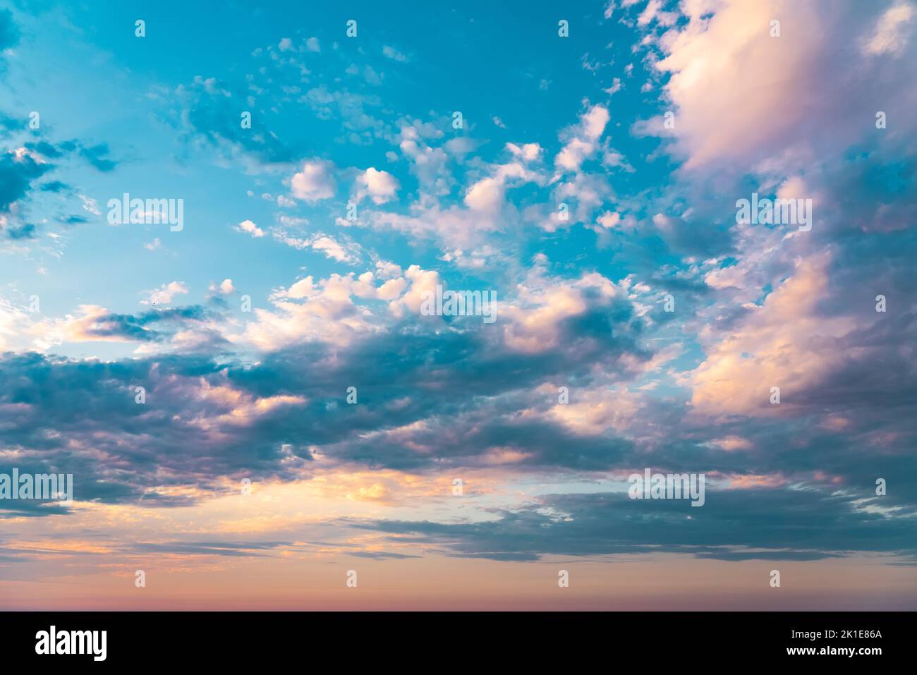 Beautiful sunset sky with clouds Stock Photo - Alamy