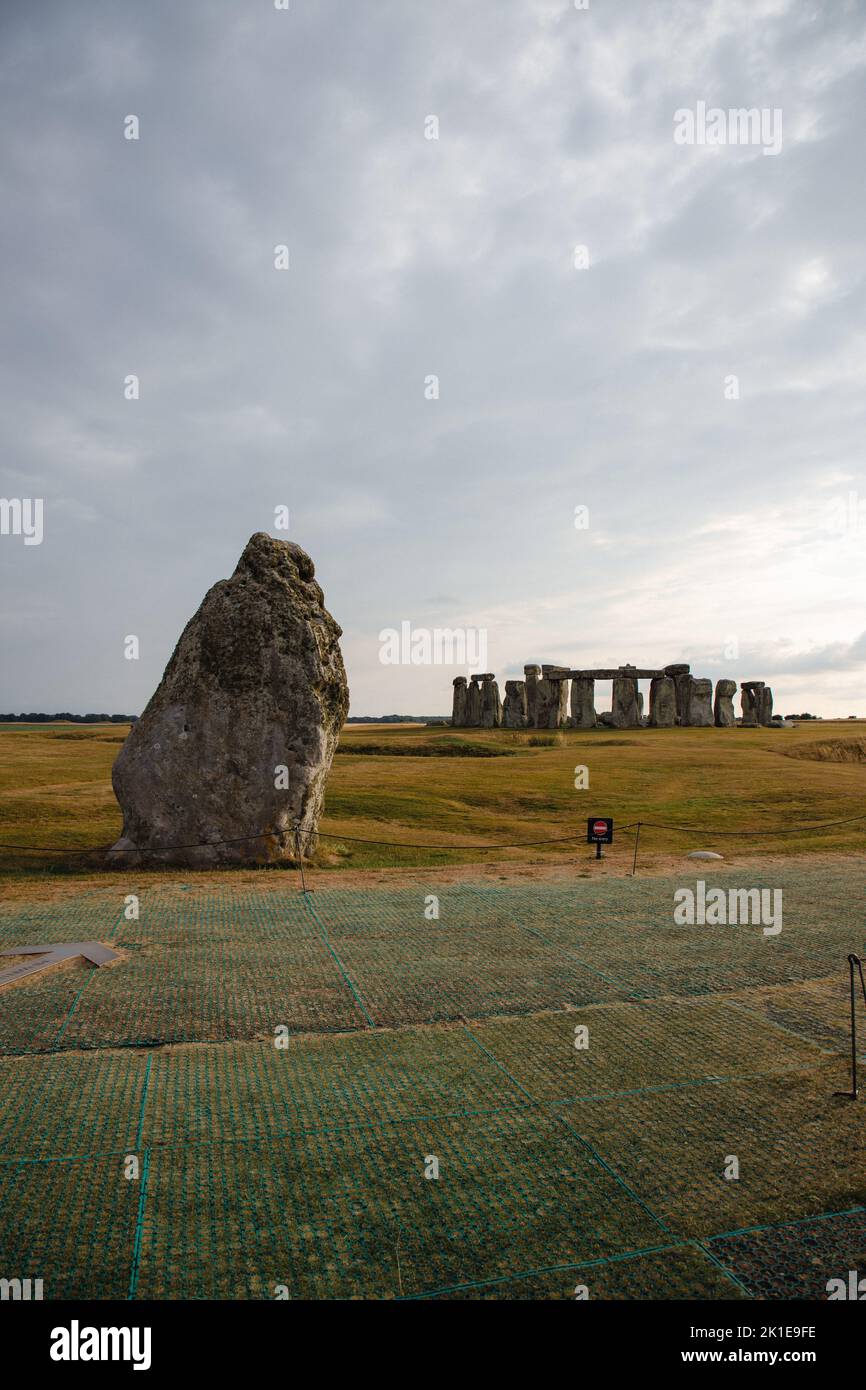 A vertical shot of the iconic prehistoric monument Stonehenge in ...
