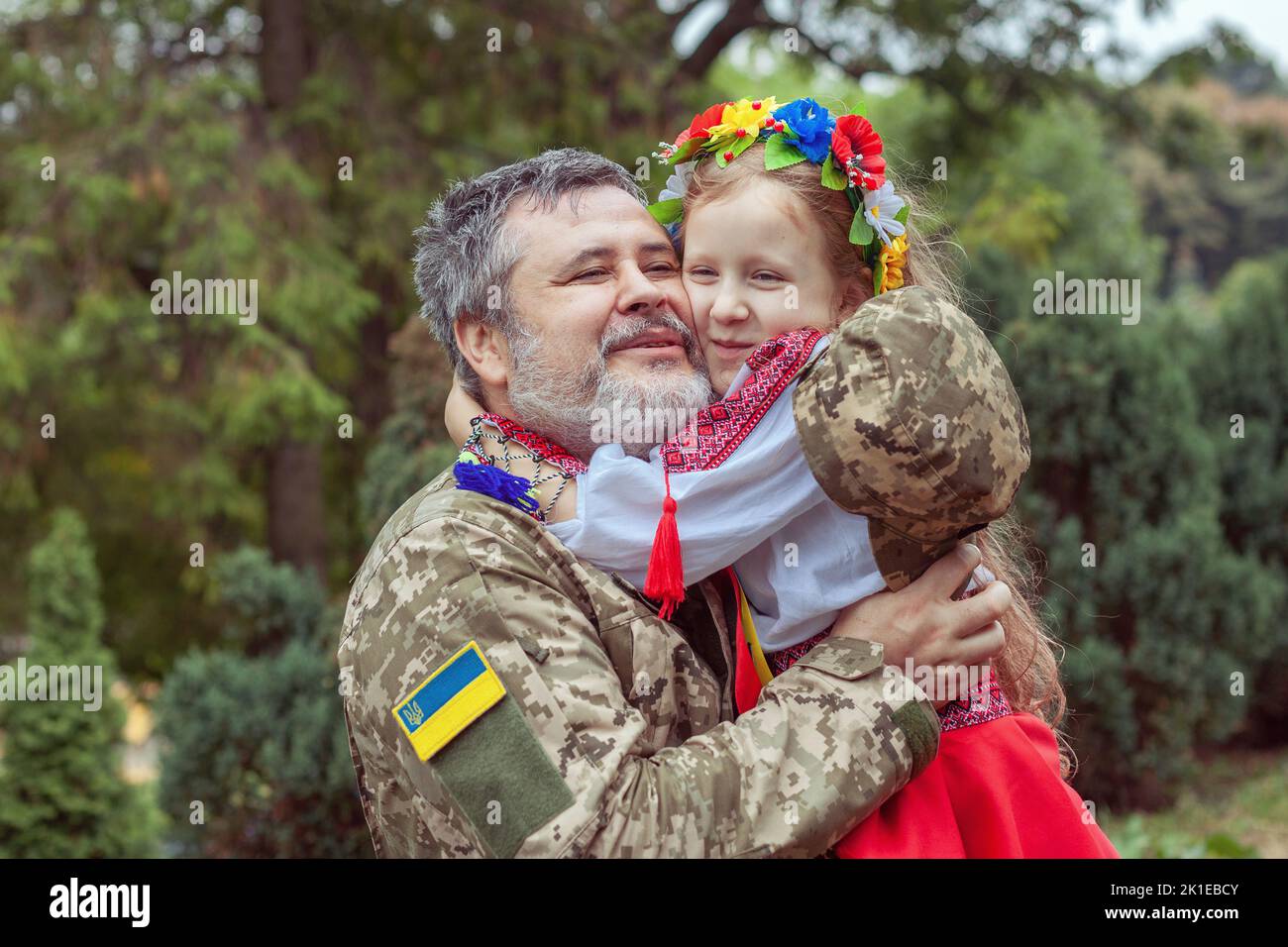 Ukrainian army father hi-res stock photography and images - Alamy