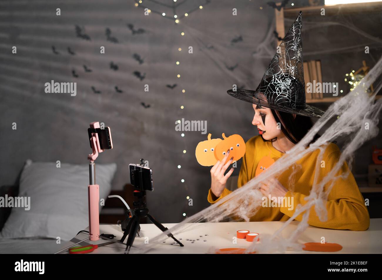 Step by step instruction of making halloween bookmark DIY pumpkin craft ...