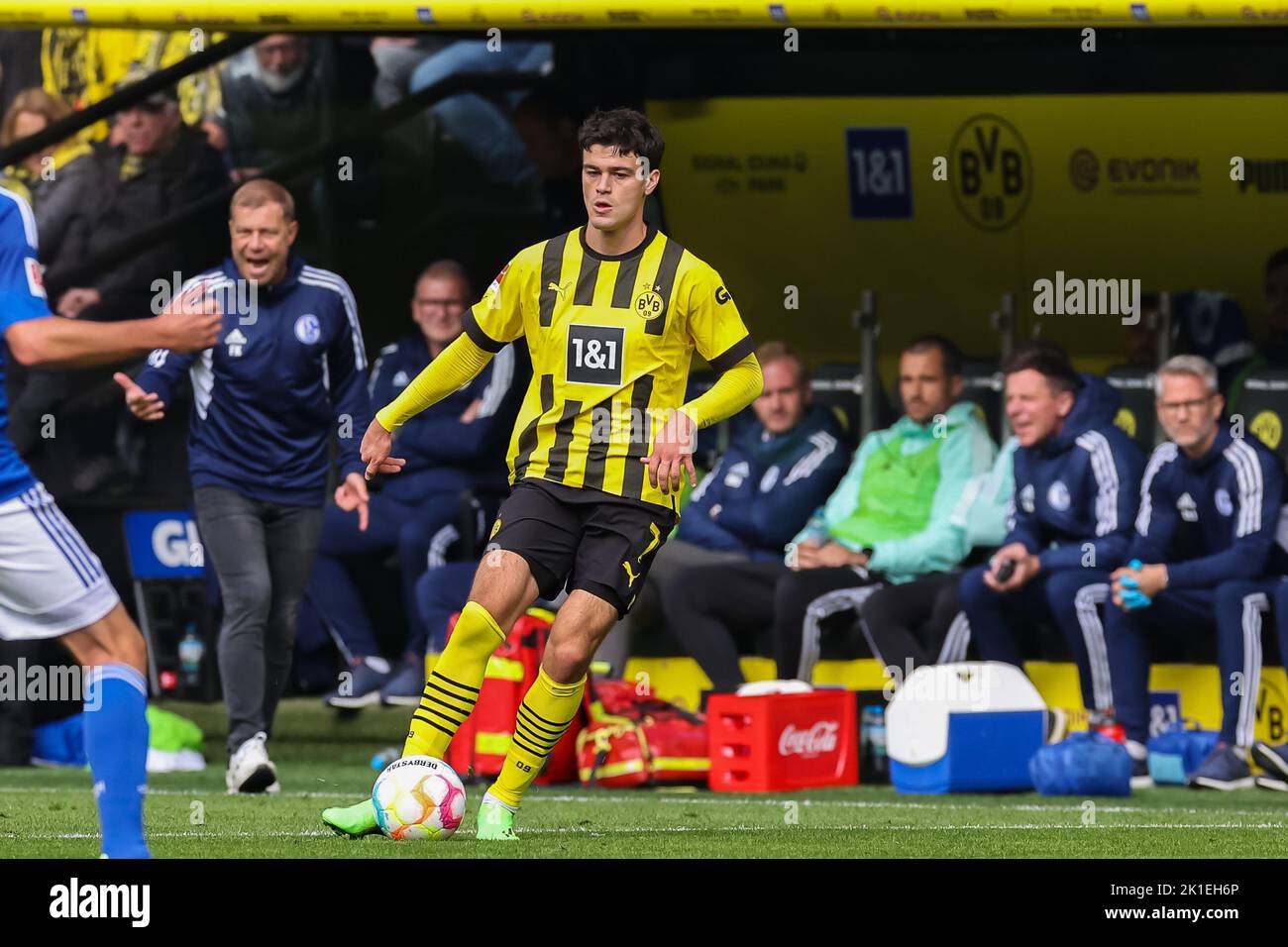 Giovanni alejandro reyna borussia dortmund hi-res stock photography and images - Alamy