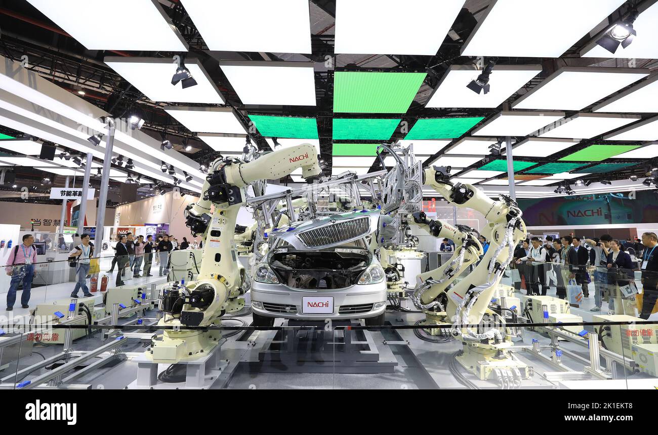 Nachi fujikoshi hi-res stock photography and images - Alamy