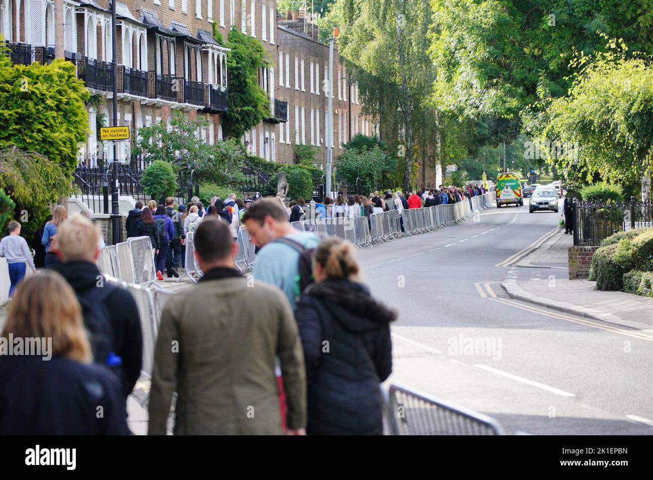 Members of the public queue in a one-way system to access Windsor ...