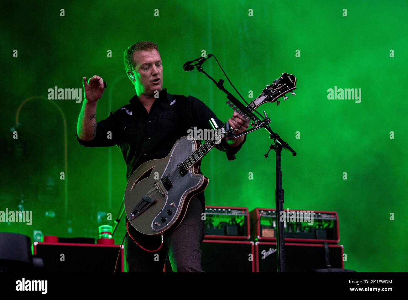 Qotsa drummer hi-res stock photography and images - Alamy