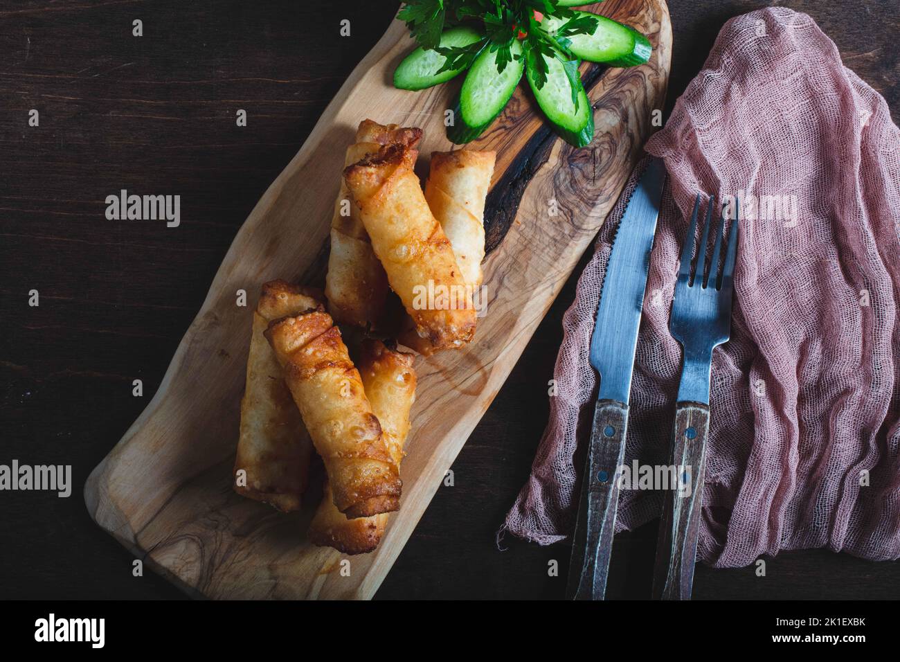 deep fried spring rolls, Por Pieer Tod or Fried spring rolls (Thai ...