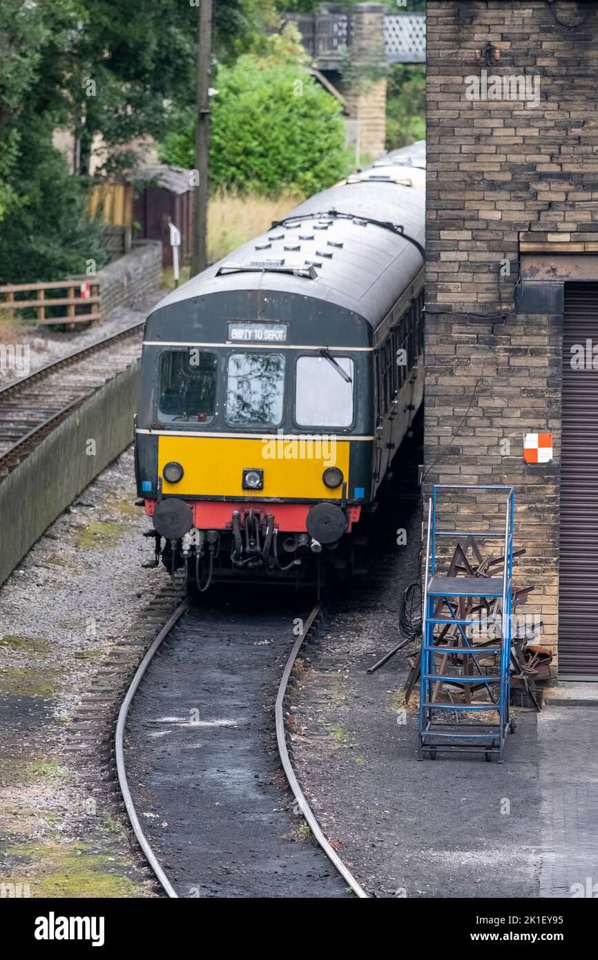 Haworth Train Station on the Keighley Worth Valley Railway line Stock ...