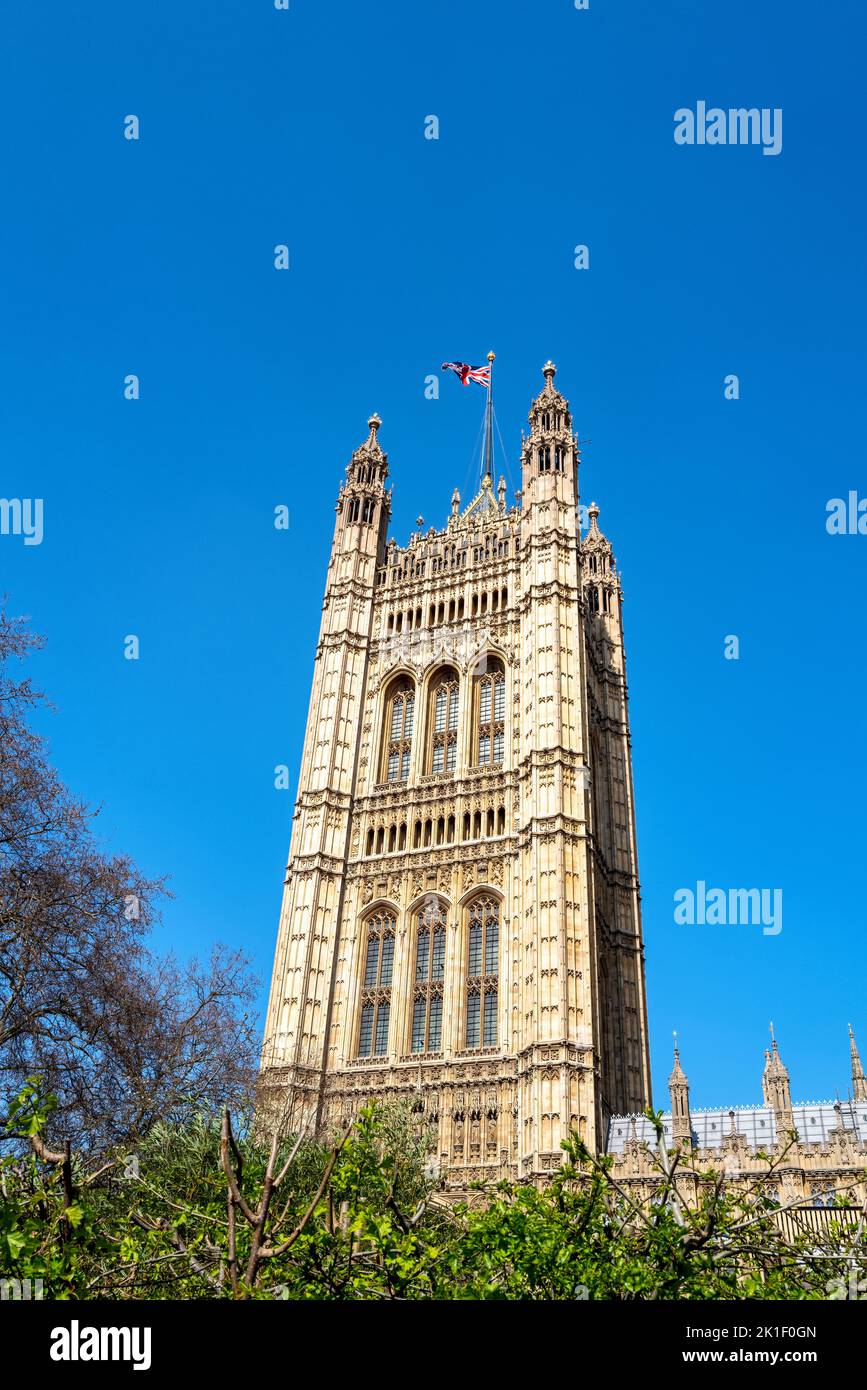 A Union Jack flies above the Victoria Tower, Houses of Parliament ...