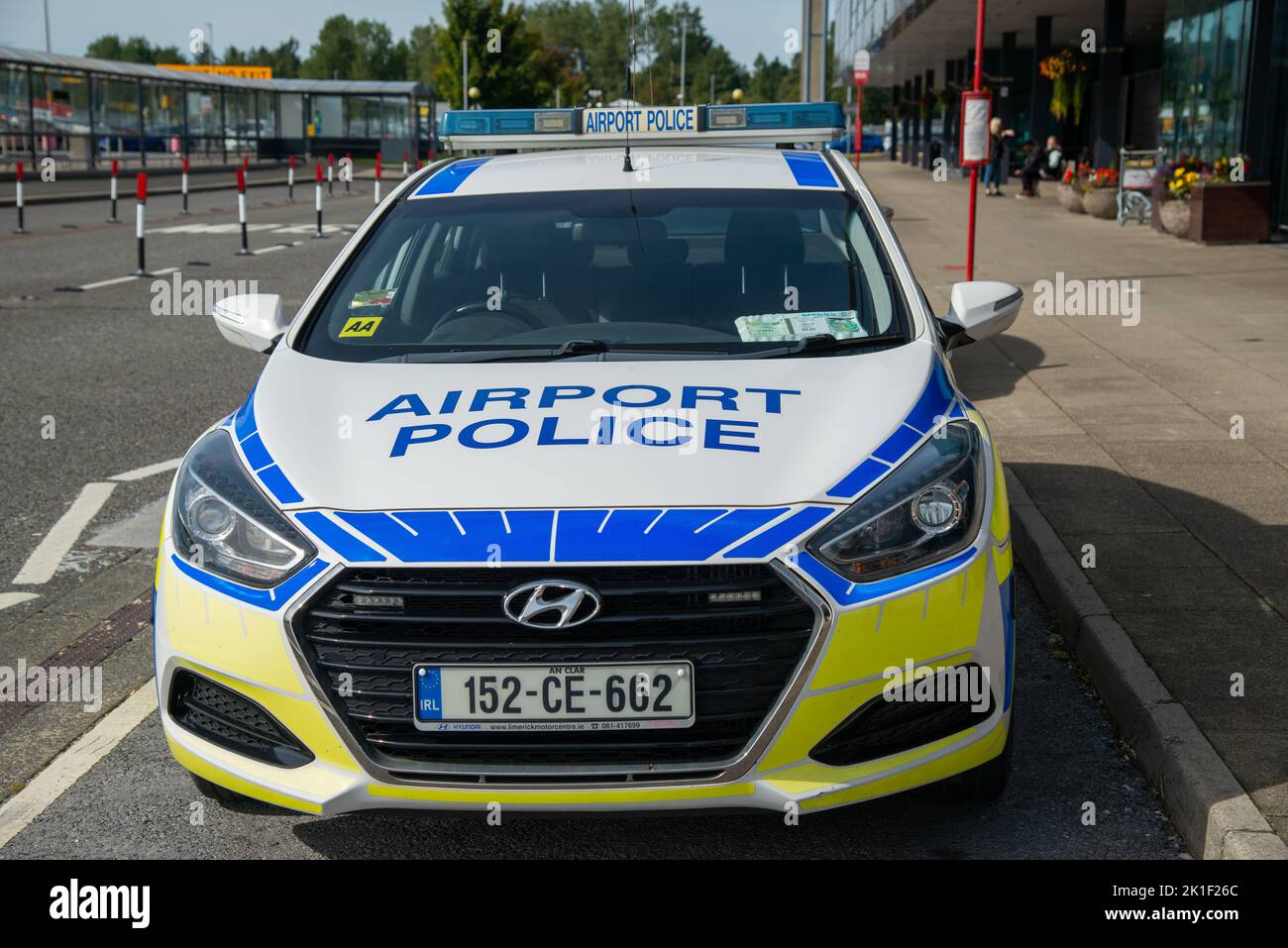 Airport police emblems in Shannon Ireland, emblem police on airport ...