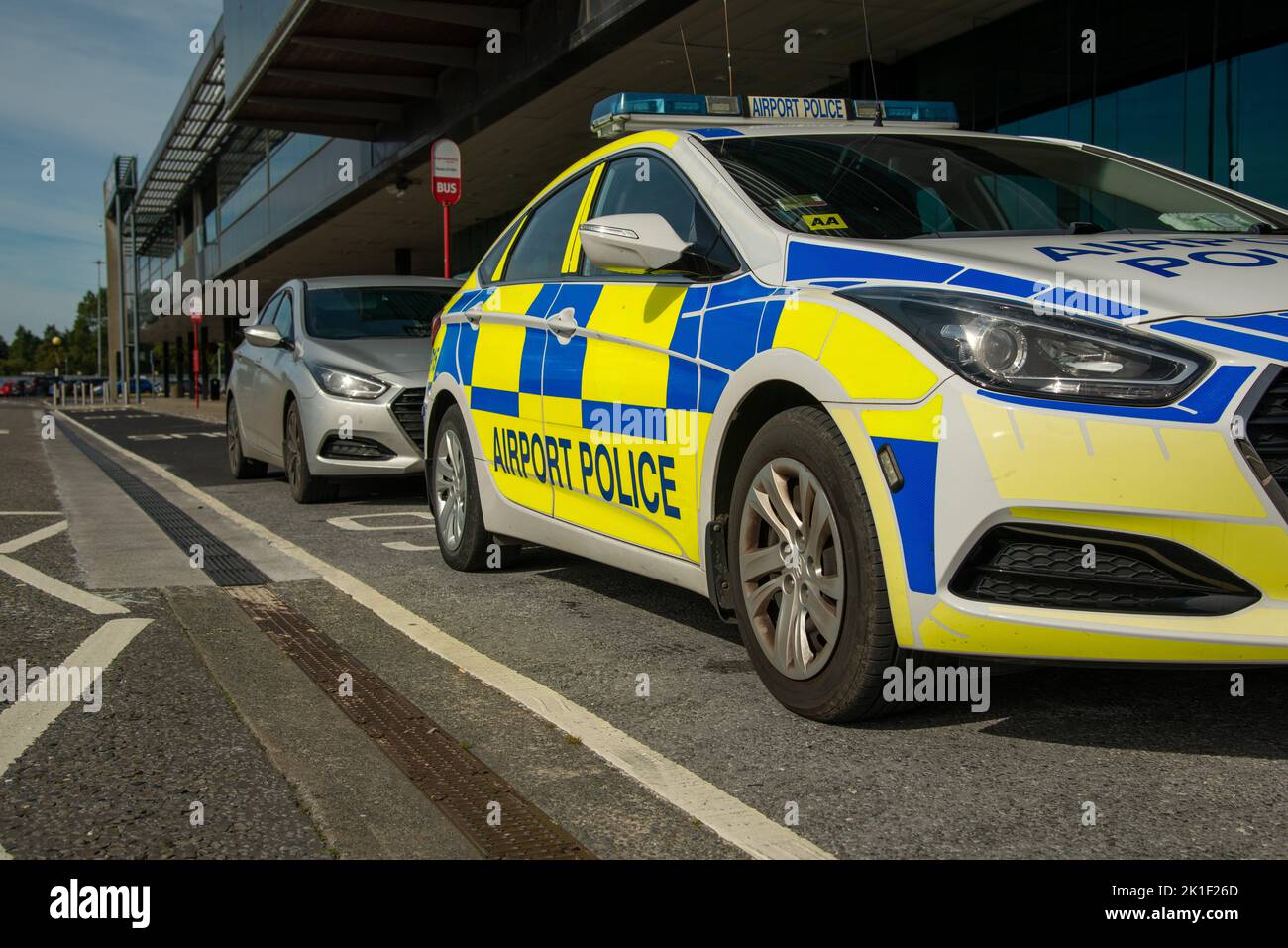 Airport police emblems in Shannon Ireland, emblem police on airport ...