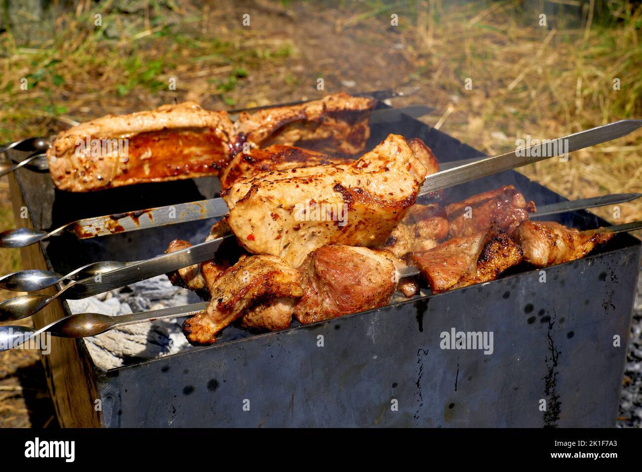 Smoked juicy tasty beef steak hi-res stock photography and images - Alamy