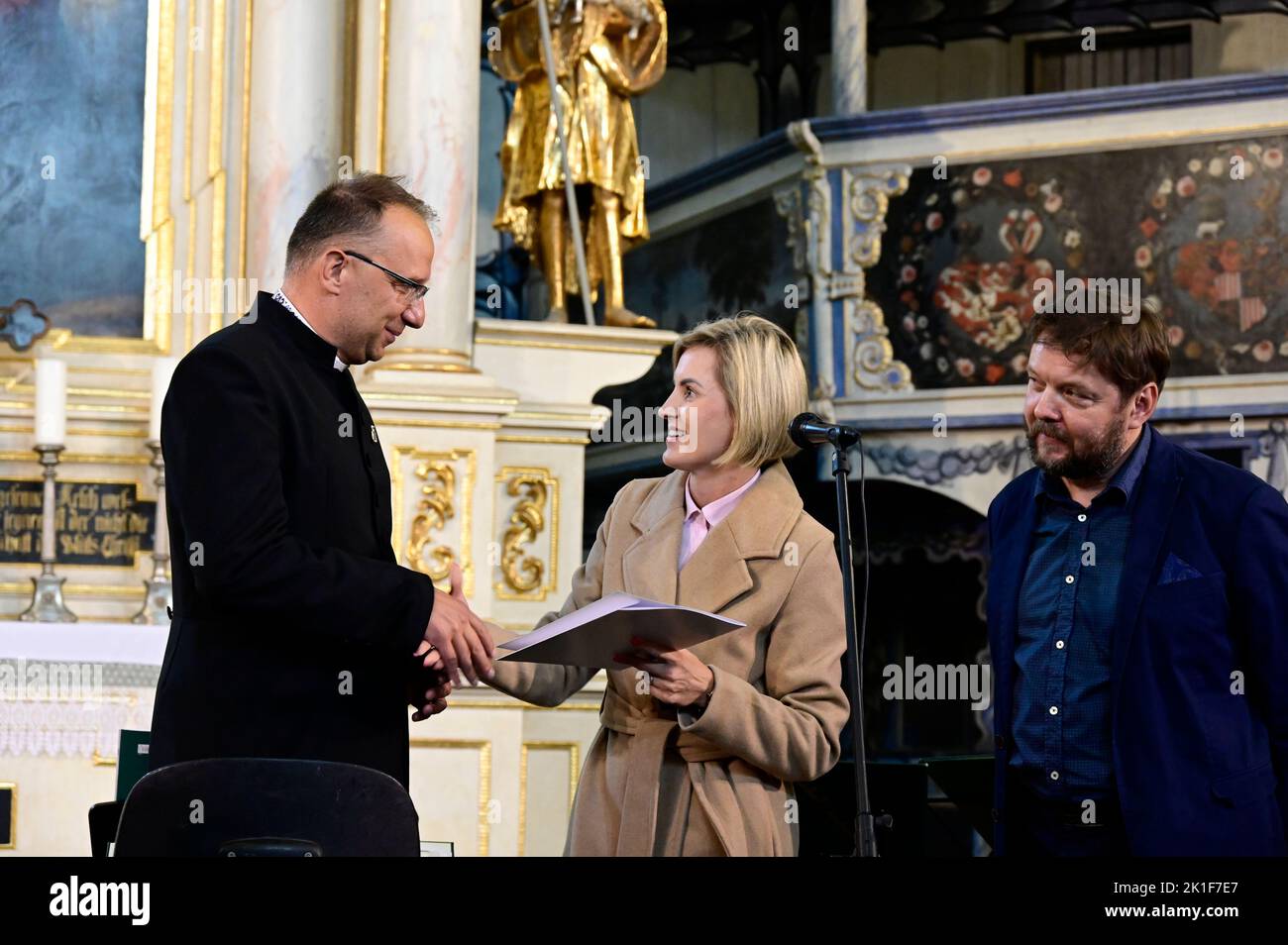 Thomasz Stawiak und Aneta Kucharzyk beim Eröffnungskonzert des 33 ...