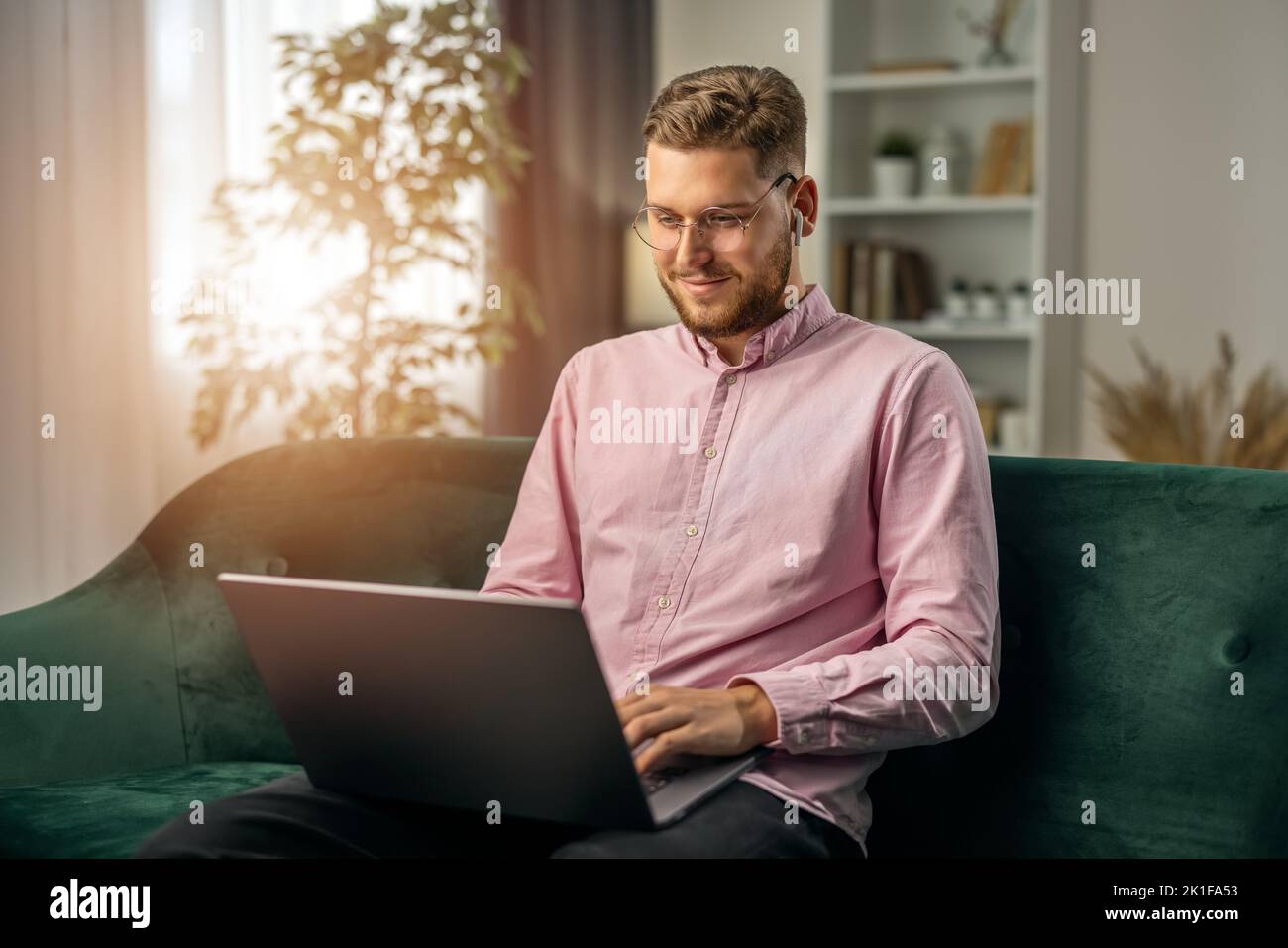 Remote working day Stock Photo - Alamy