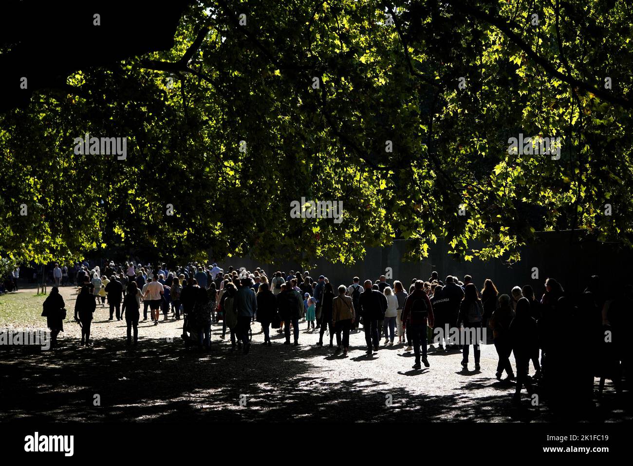 Queen pa2022 hi-res stock photography and images - Alamy