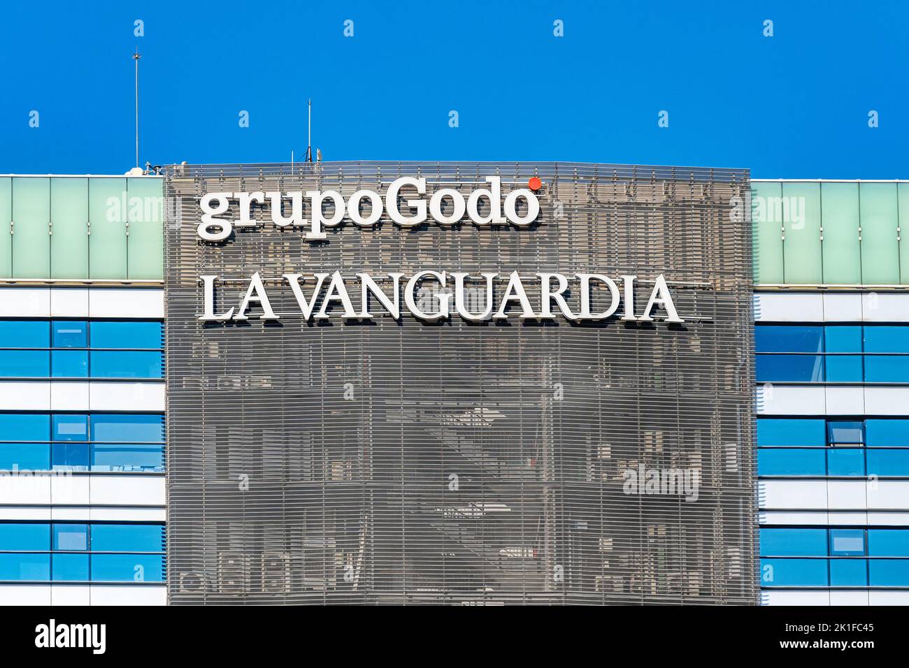 Modern building logo hi-res stock photography and images - Alamy