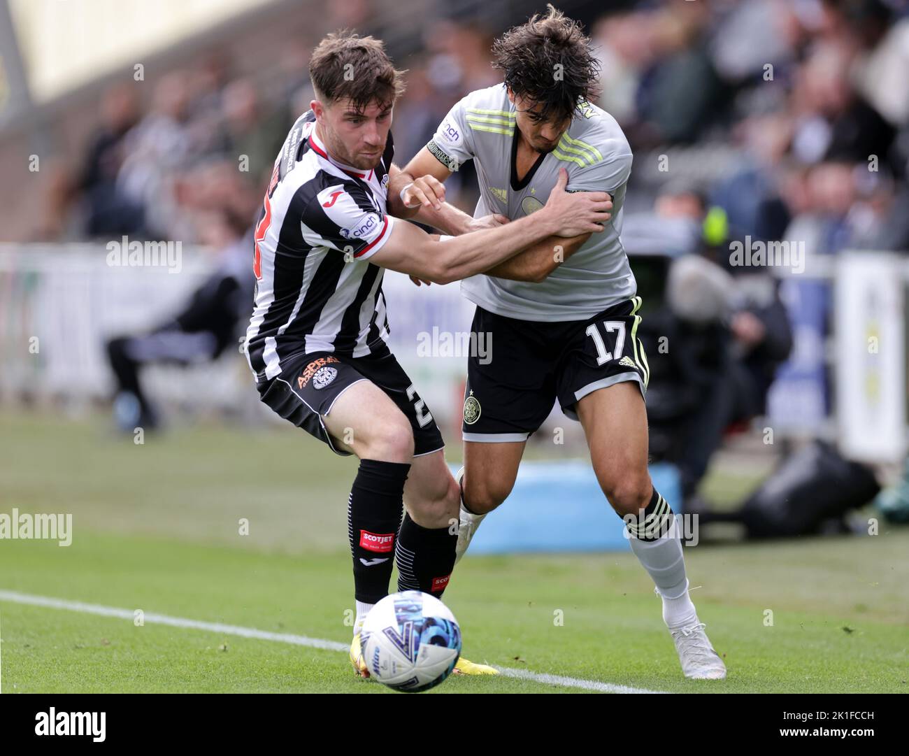 Ryan strain st mirren hi-res stock photography and images - Alamy