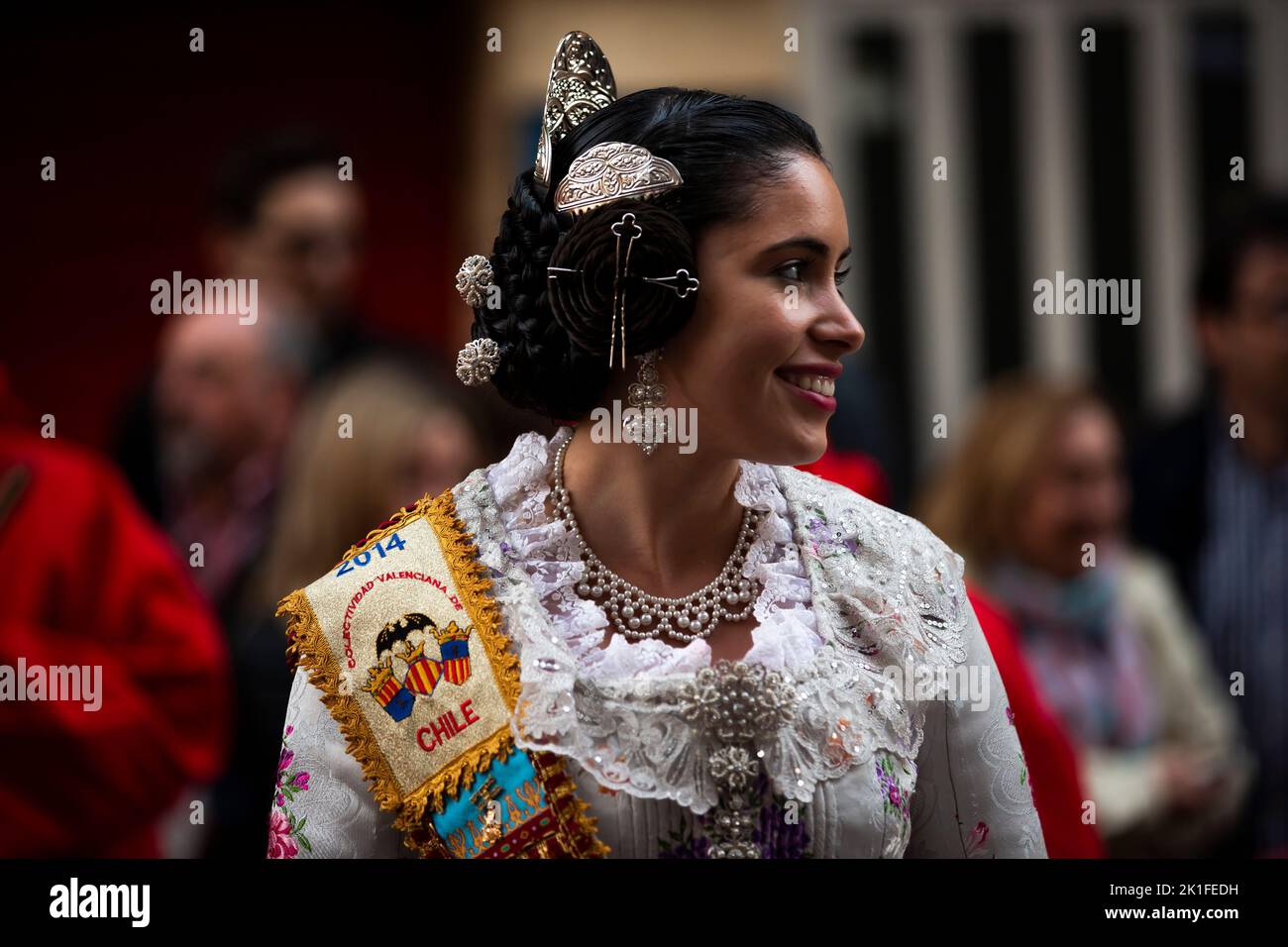 LAS FALLAS DE VALENCIA. It's one of the most important popular party to ...