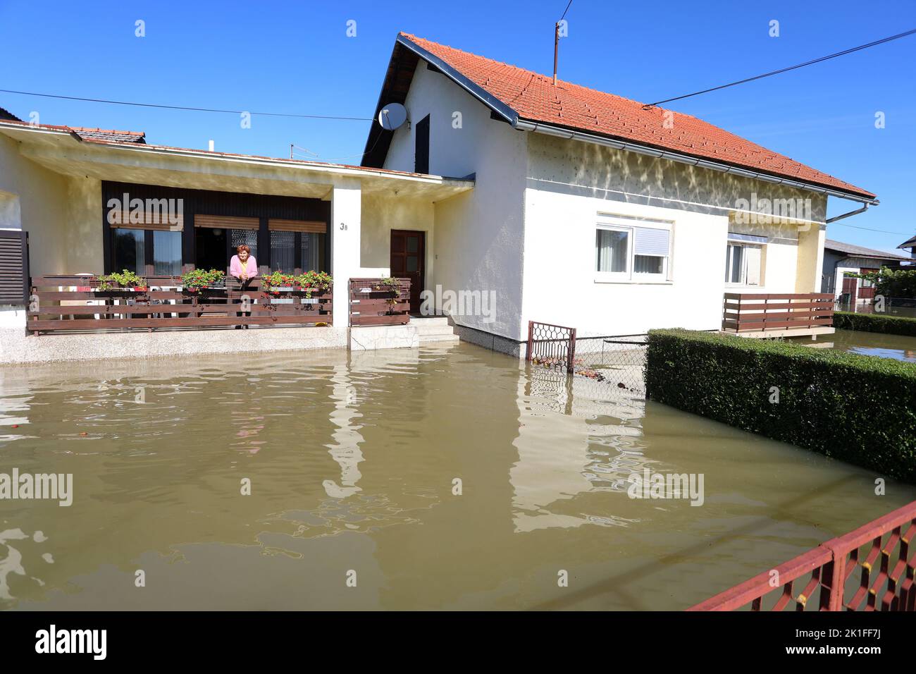 Karlovac, Croatia. 18th Sep, 2022. River Kupa overflows due to heavy ...