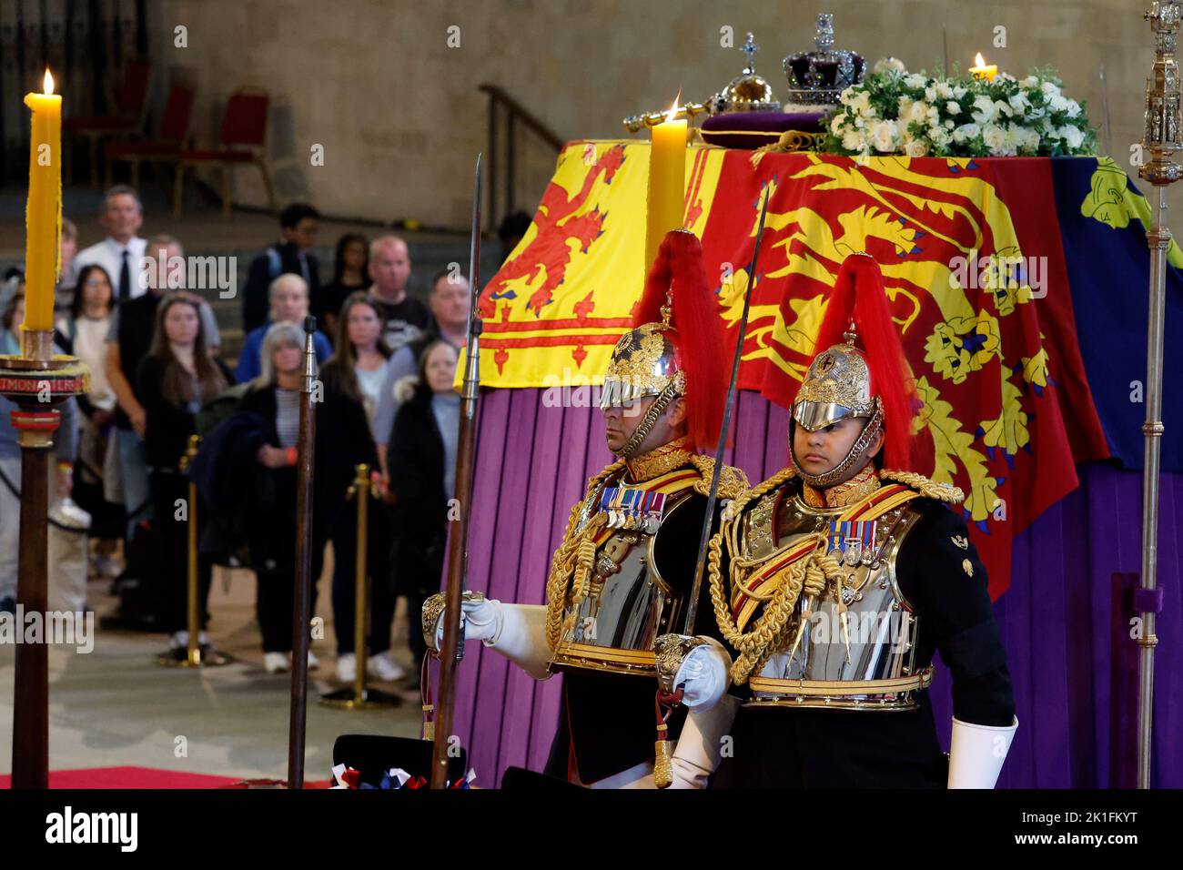 Household Cavalry, Blues and Royals stand guard where Queen Elizabeth ...