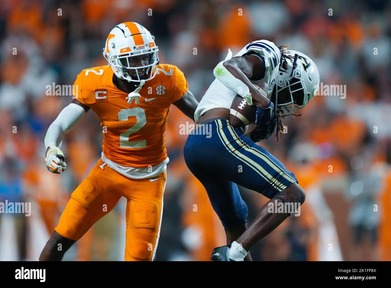 September 17, 2022: Jaylen McCollough #2 of the Tennessee Volunteers ...
