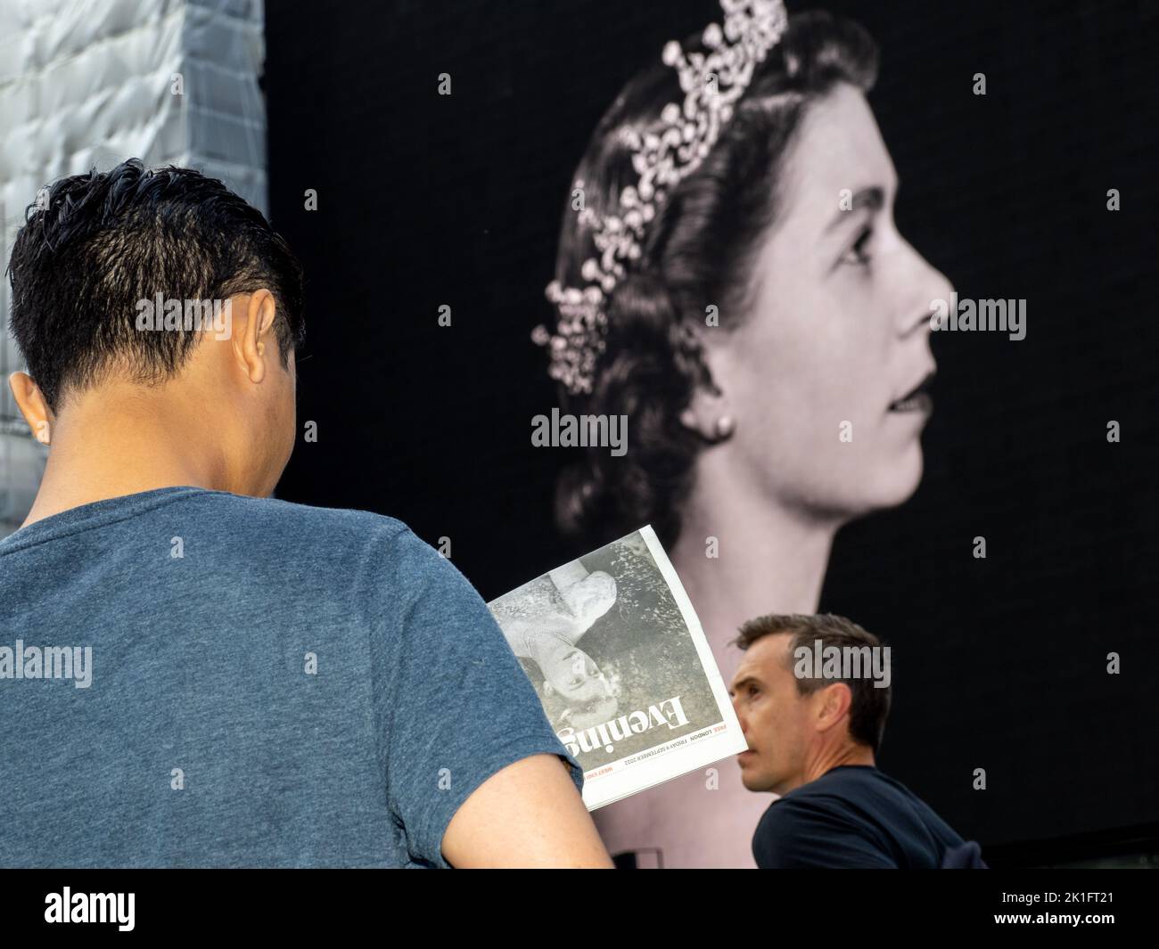 Remembering the Queen Elizabeth II in central London on the 9th ...