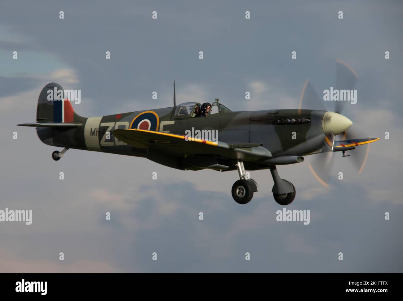 Supermarine Spitfire Mk.IXb MH434 (G-ASJV) landing at dusk, after it's ...