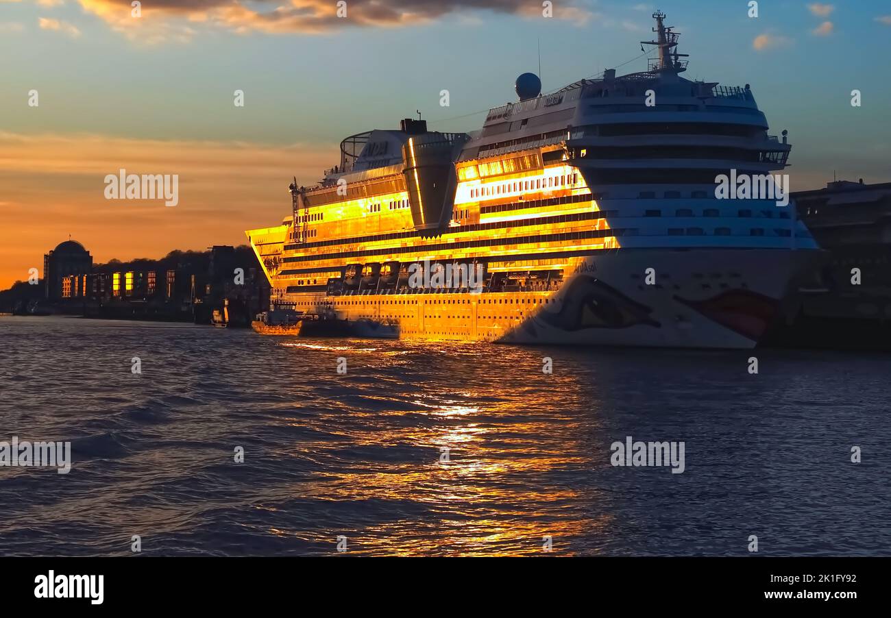 Huge cruise ship Aida Sol in Hamburg Stock Photo - Alamy