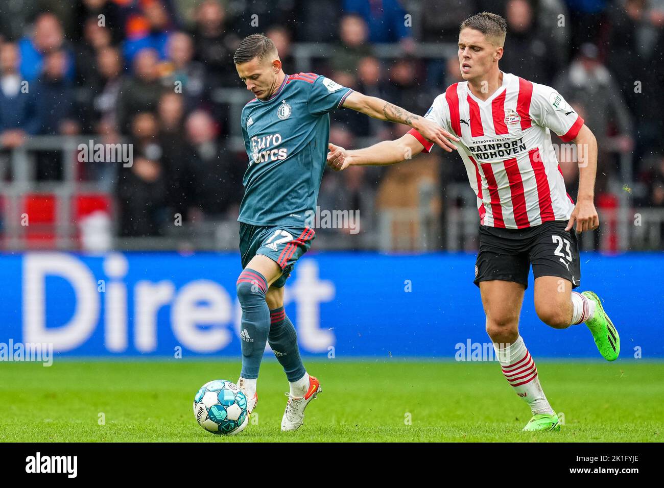 Eindhoven - Sebastian Szymanski of Feyenoord, Joey Veerman of PSV Eindhoven during the match ...