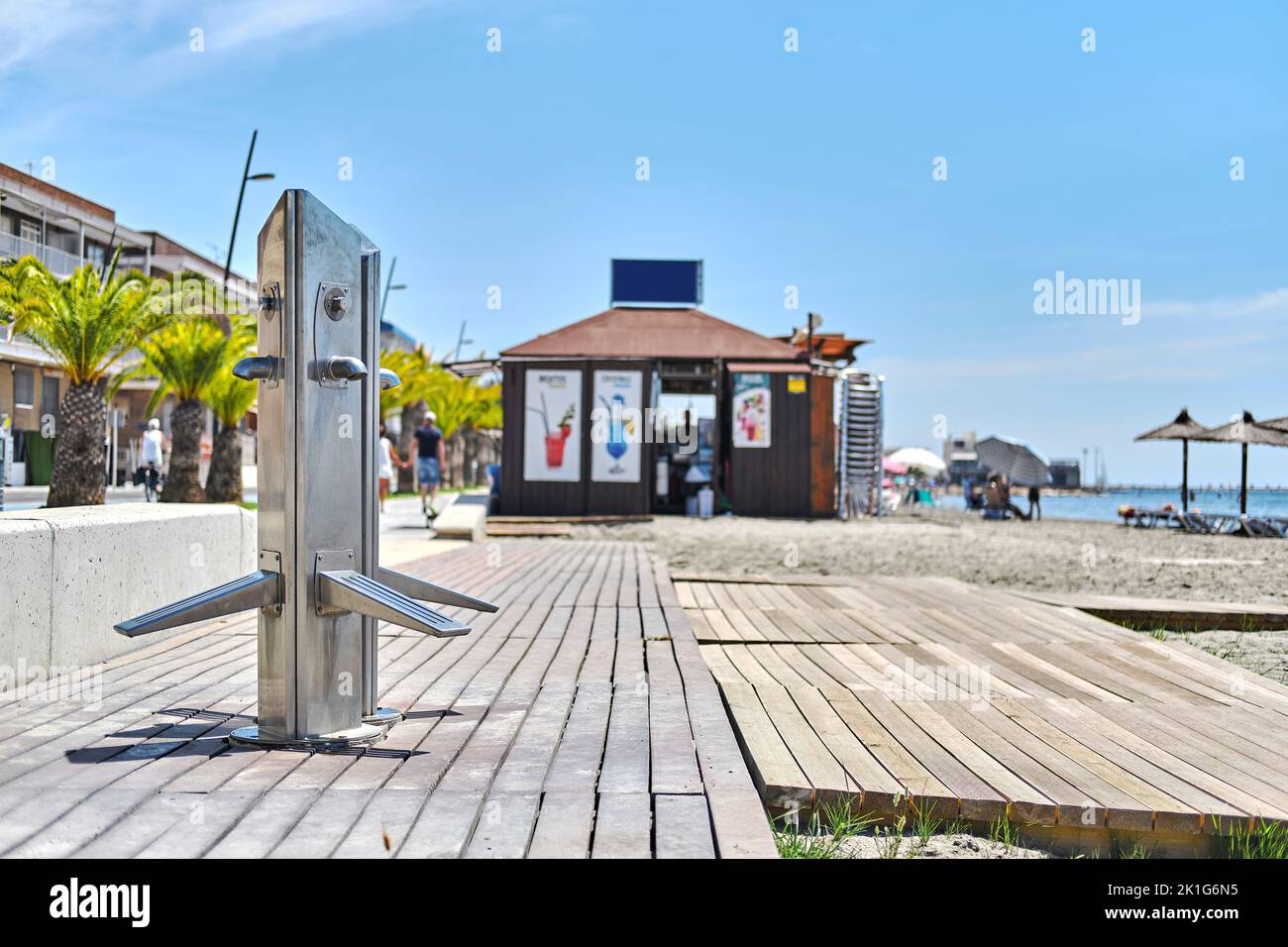 Beach foot shower hi-res stock photography and images - Alamy