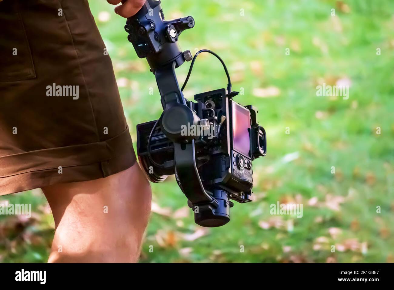 Combat camera soldier hi-res stock photography and images - Alamy