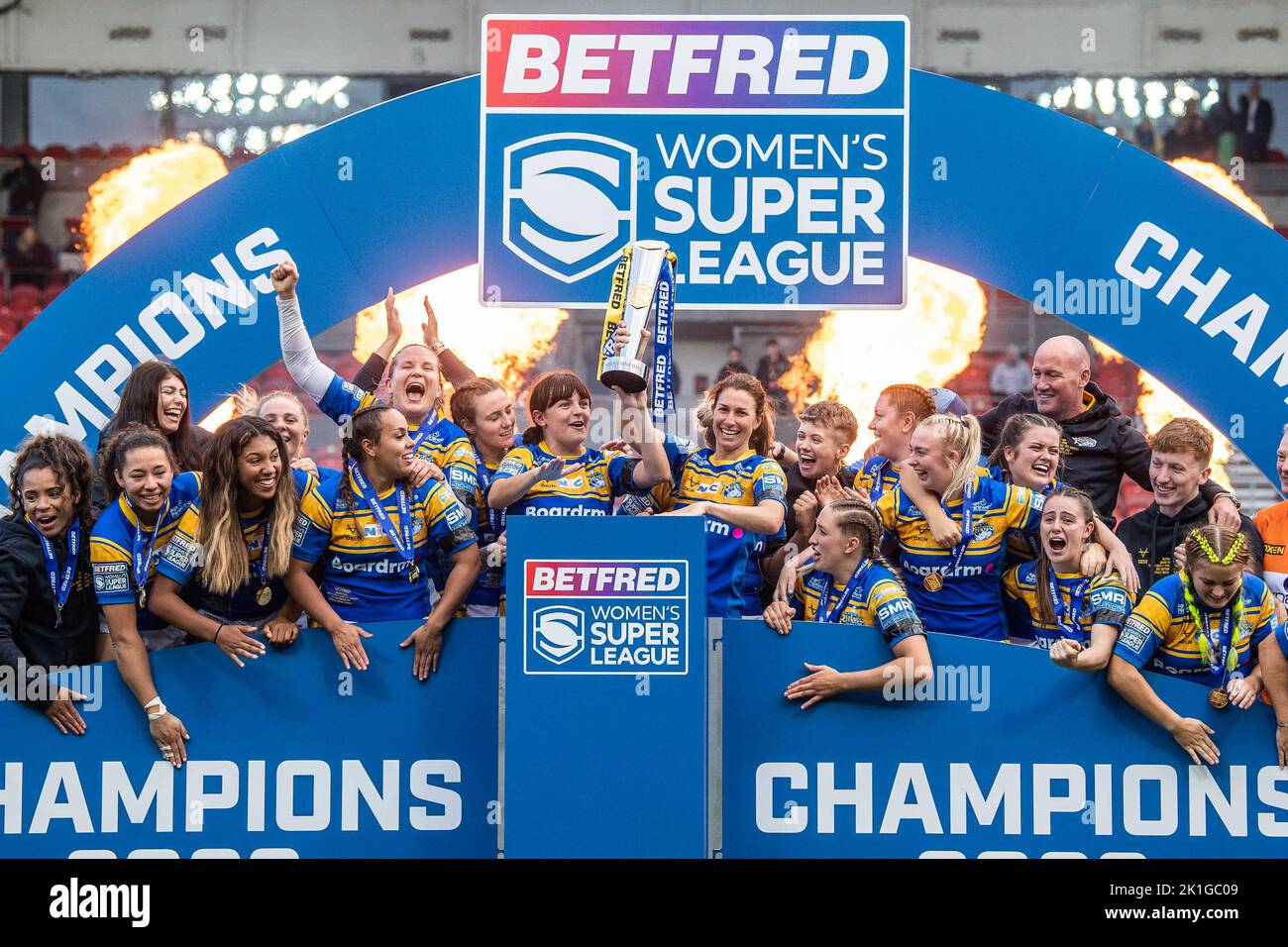 Leeds Rhinos Women Celebrate winning the Betfred Women's Super league ...