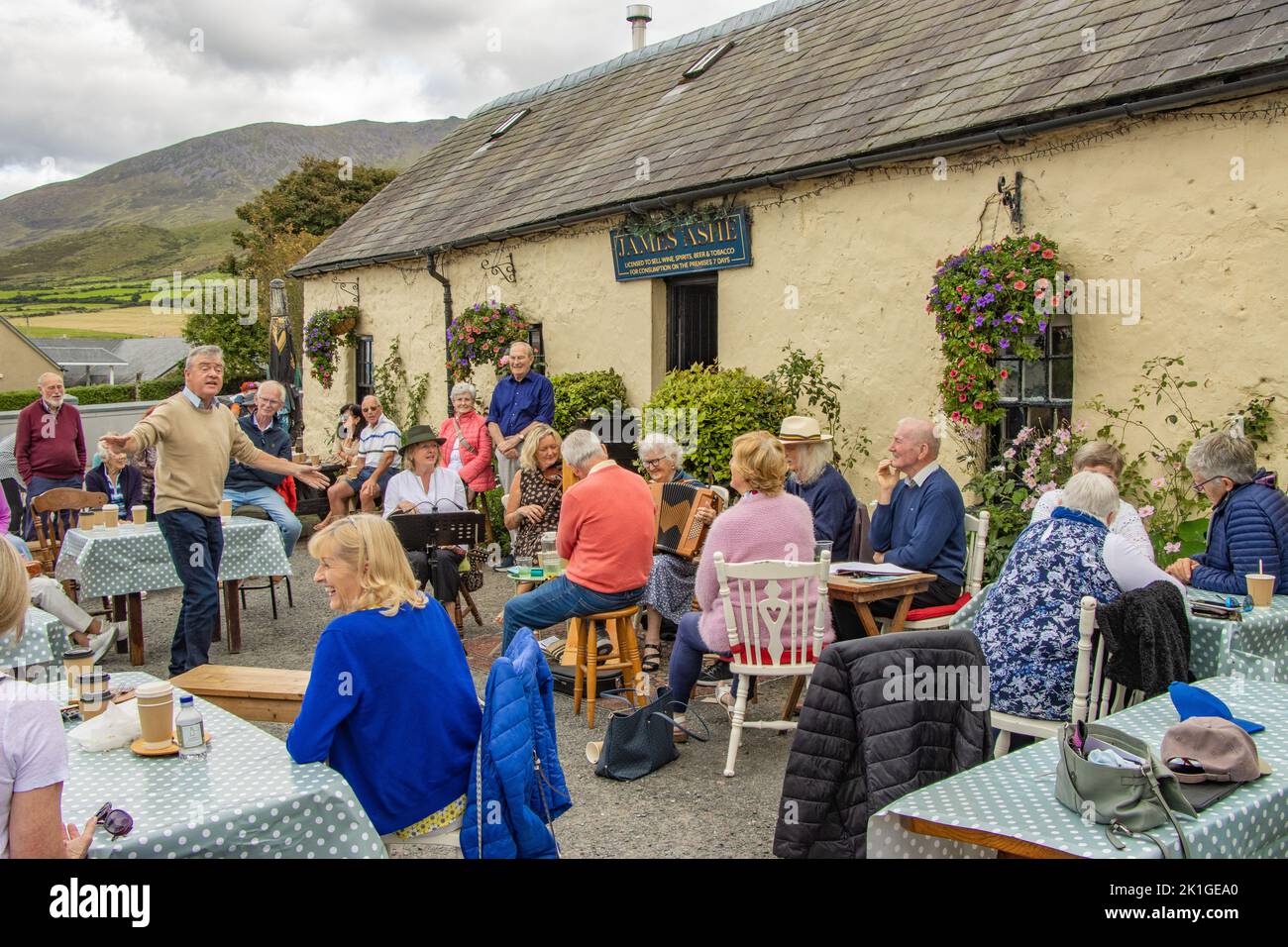 Open air traditional music session in Camp village Co. Kerry Stock ...