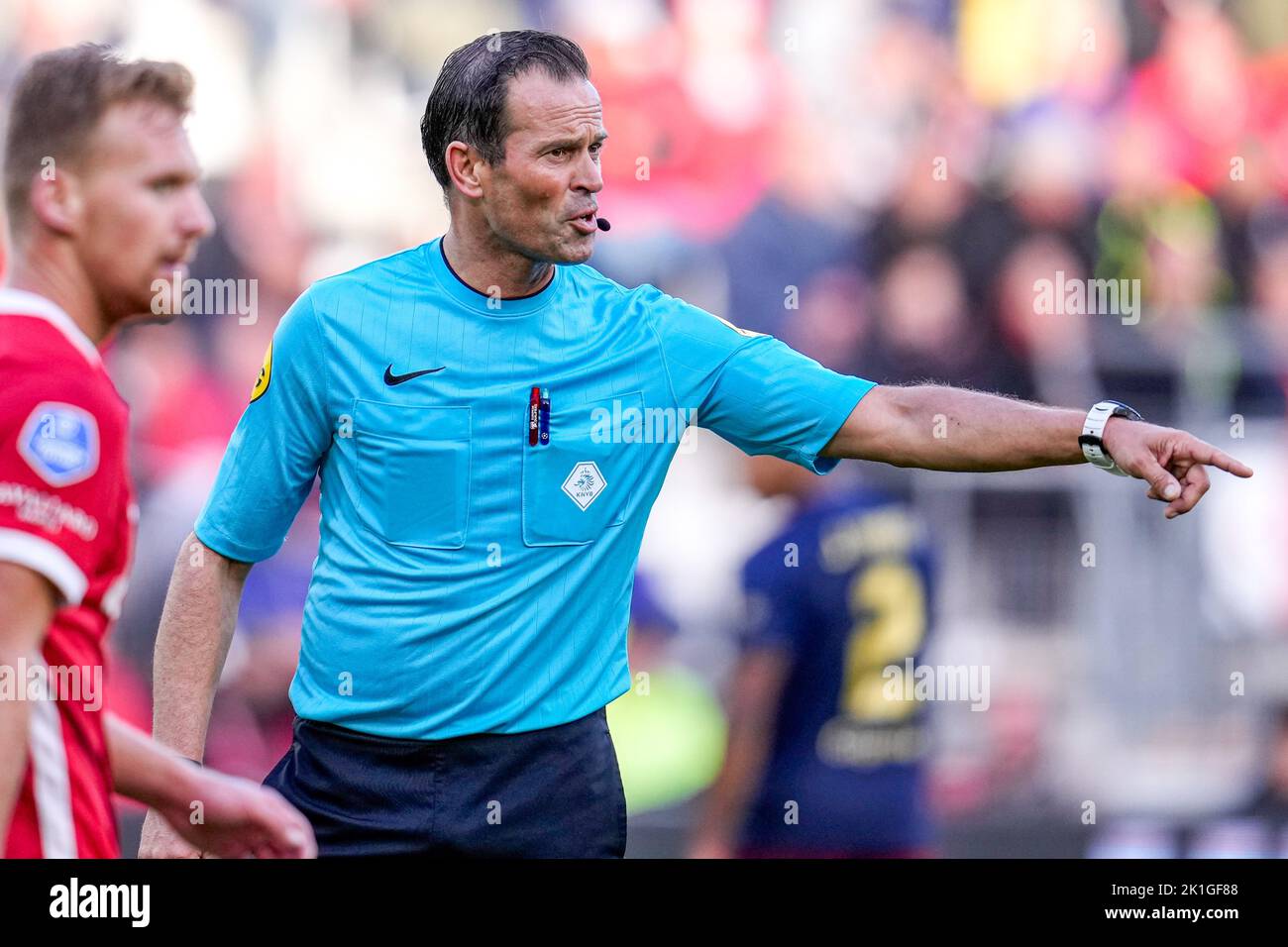 ALKMAAR, NETHERLANDS - SEPTEMBER 18: Referee Bas Nijhuis during the ...