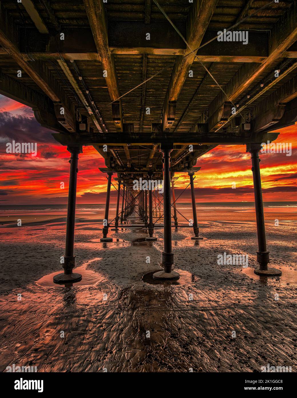Summer sunset at saltburn beach hi-res stock photography and images - Alamy