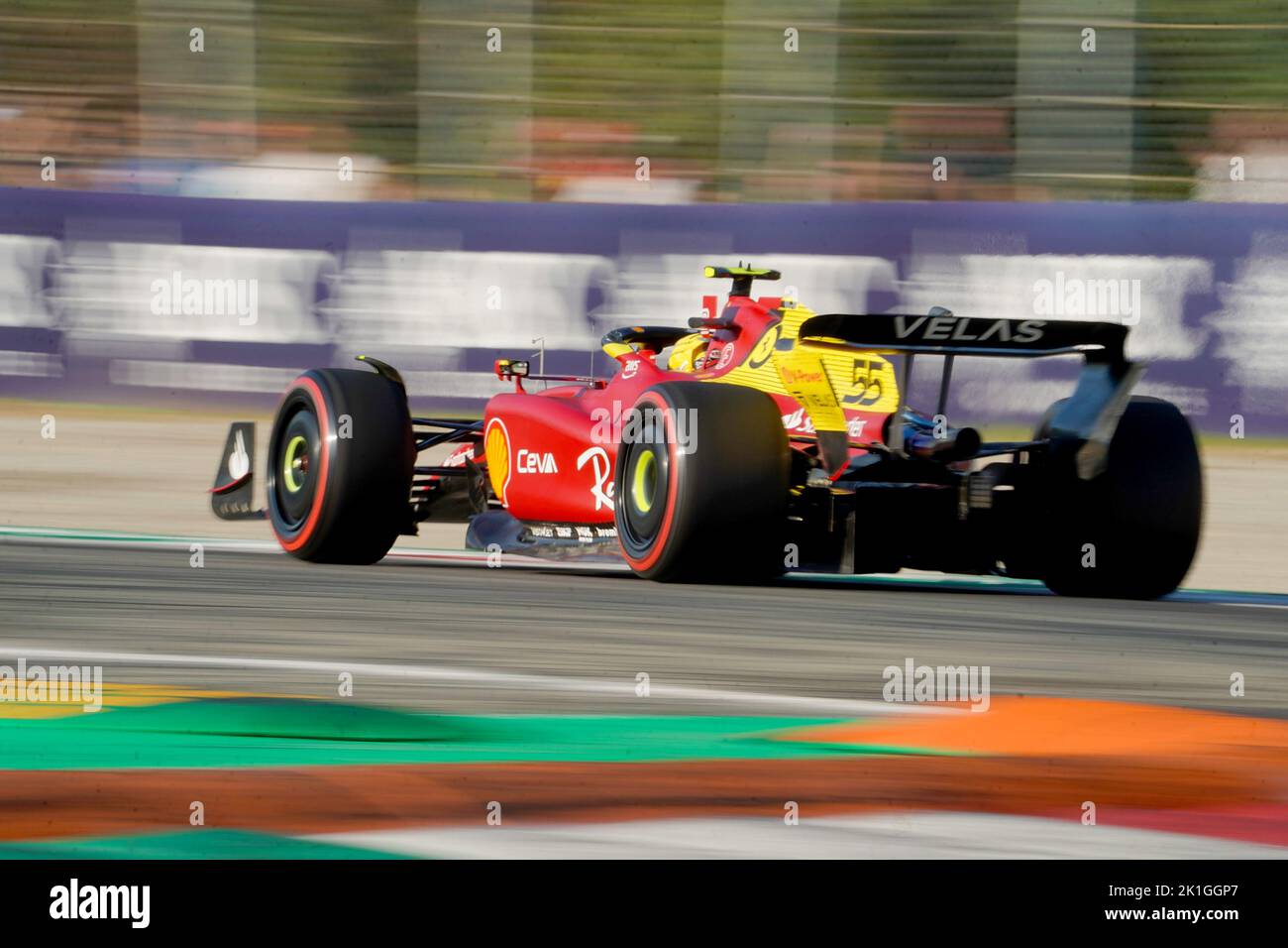 Carlos Sainz (SPA) Ferrari F1-75 during Formula 1 Italian Grand Prix in ...