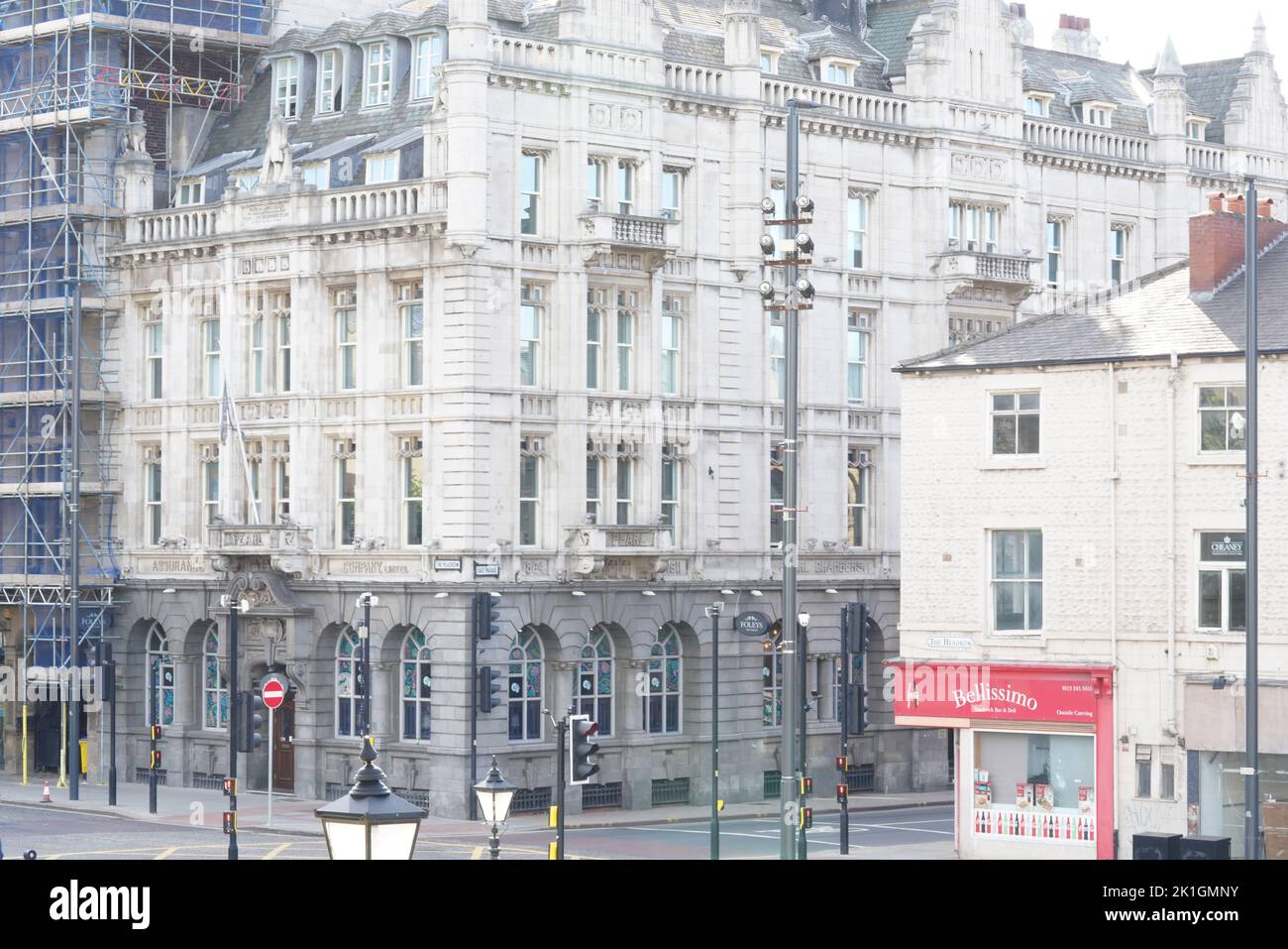 Leeds foleys bar hi-res stock photography and images - Alamy