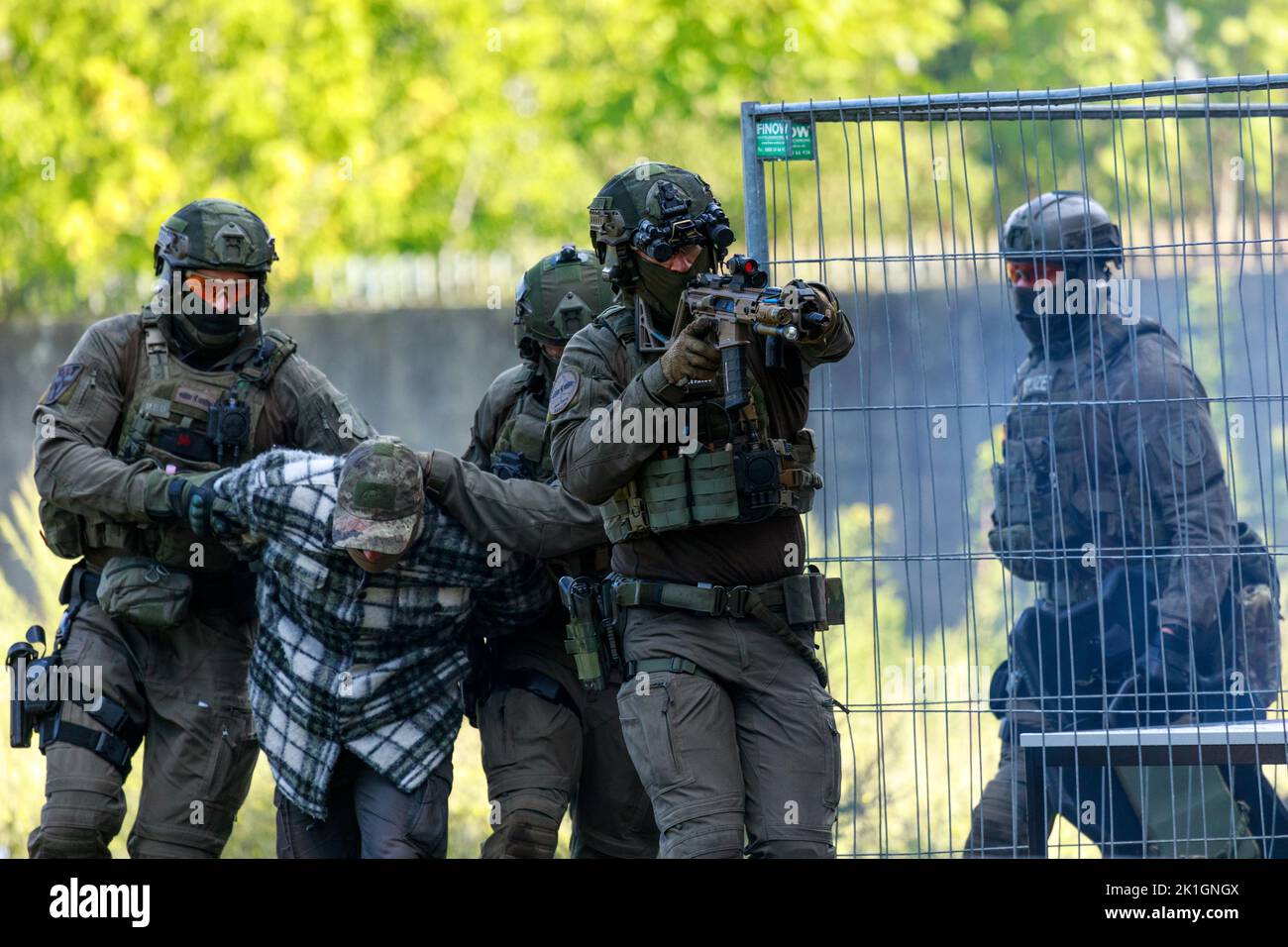German special police force sek hi-res stock photography and images - Alamy