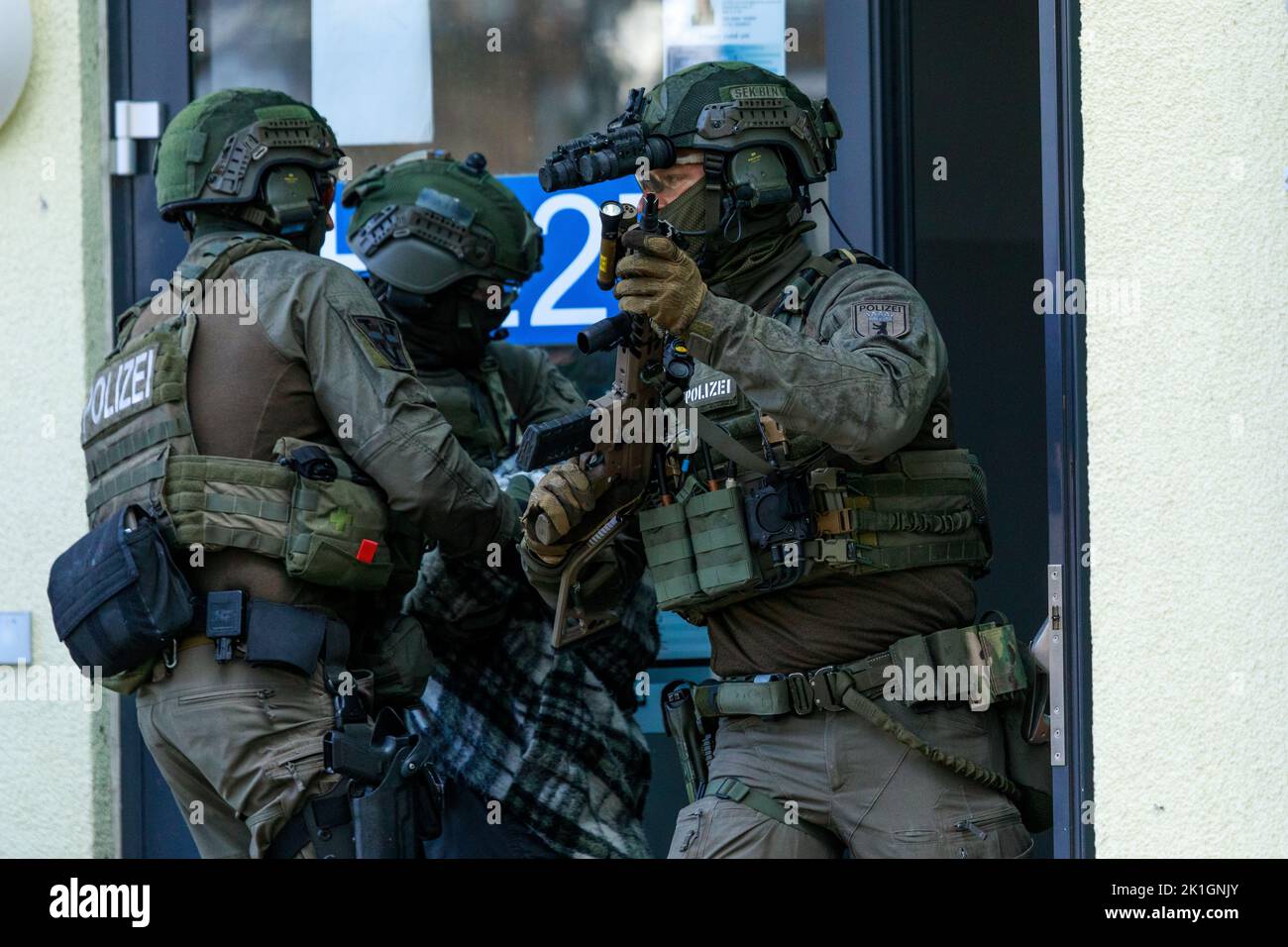 Berlin/Germany - September 18, 2022: German police tactical units, in ...