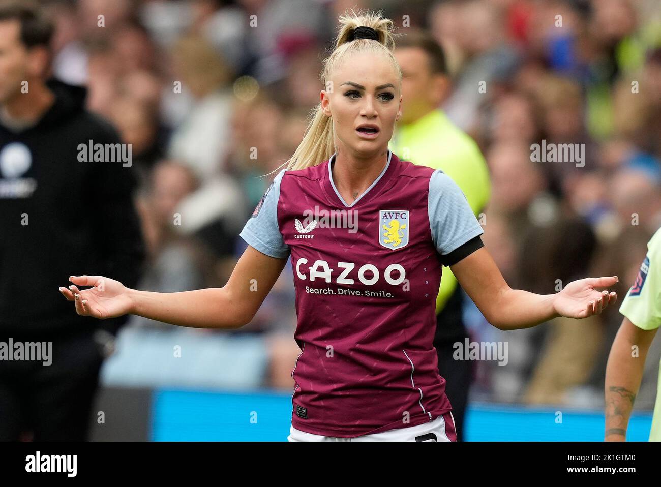 Birmingham, England, 18th September 2022. Alisha Lehmann of Aston Villa ...
